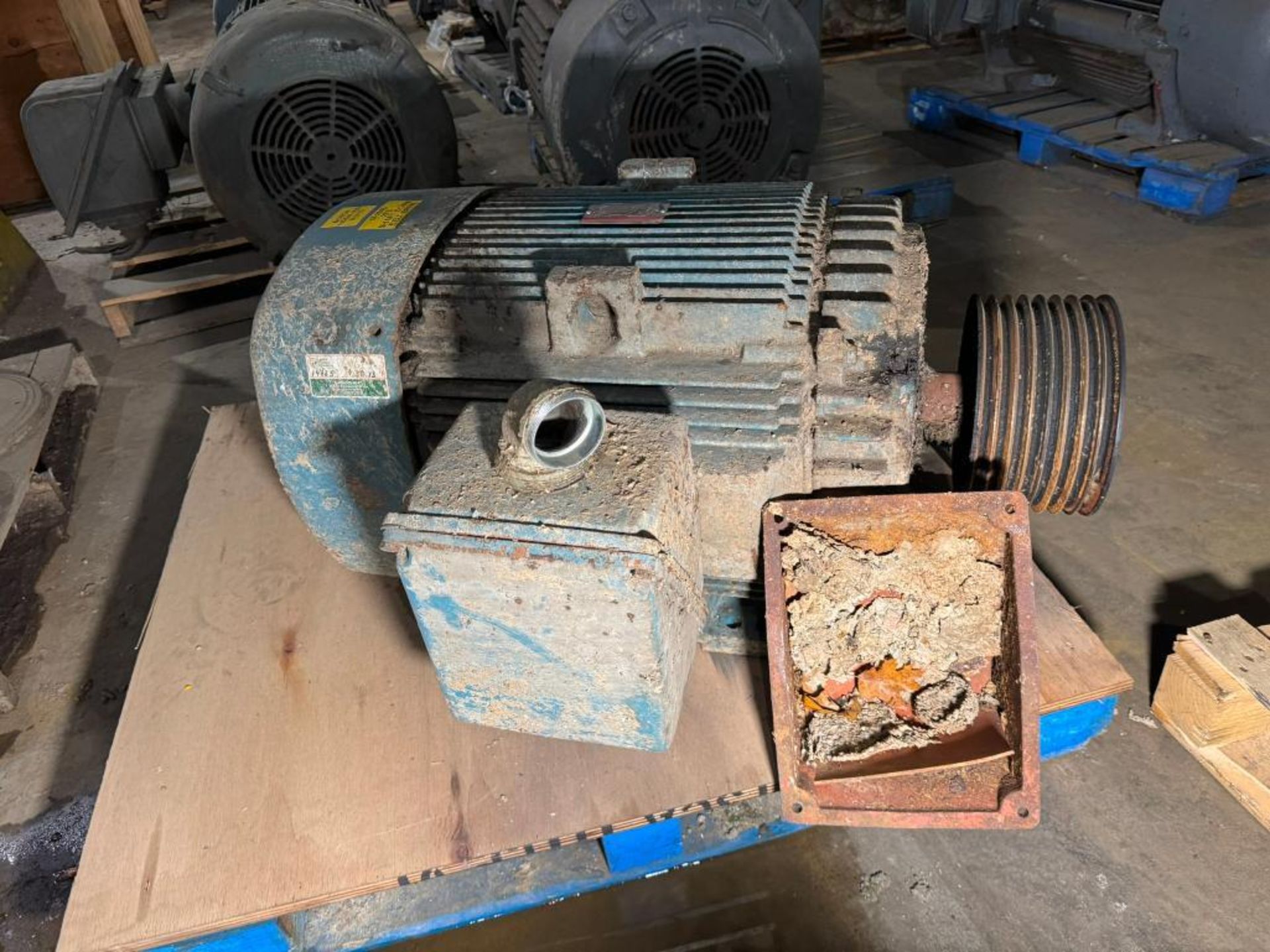 75 HP GENERAL ELECTRIC MOTOR 1185 RPM 575V FRAME 405T - Simple Rigging ...