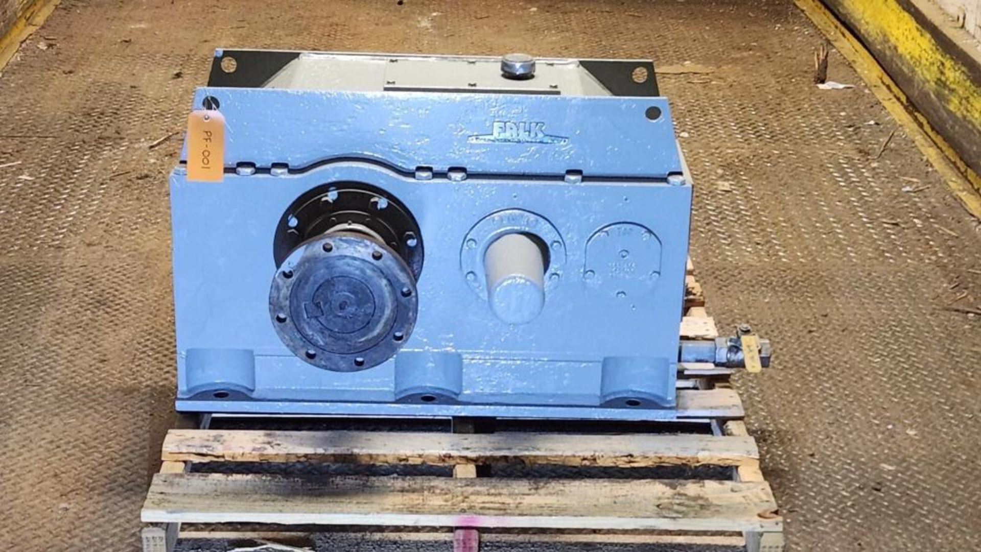 FALK ENCLOSED GEAR DRIVE SPEED REDUCER 7.357 RATIO 2080Y1-LD - Simple ...