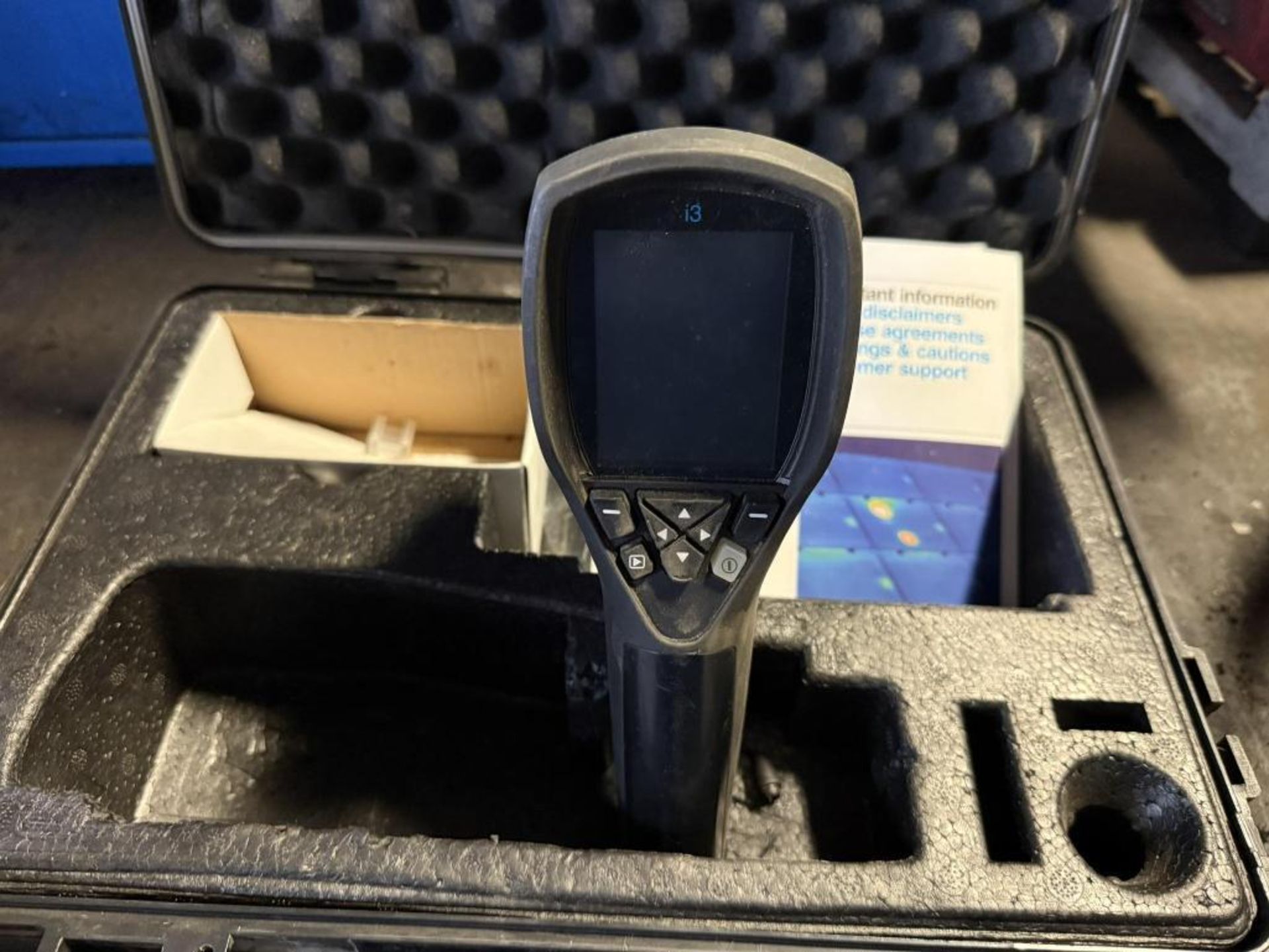FLIR HANDHELD THERMAL IMAGING CAMERA KIT
