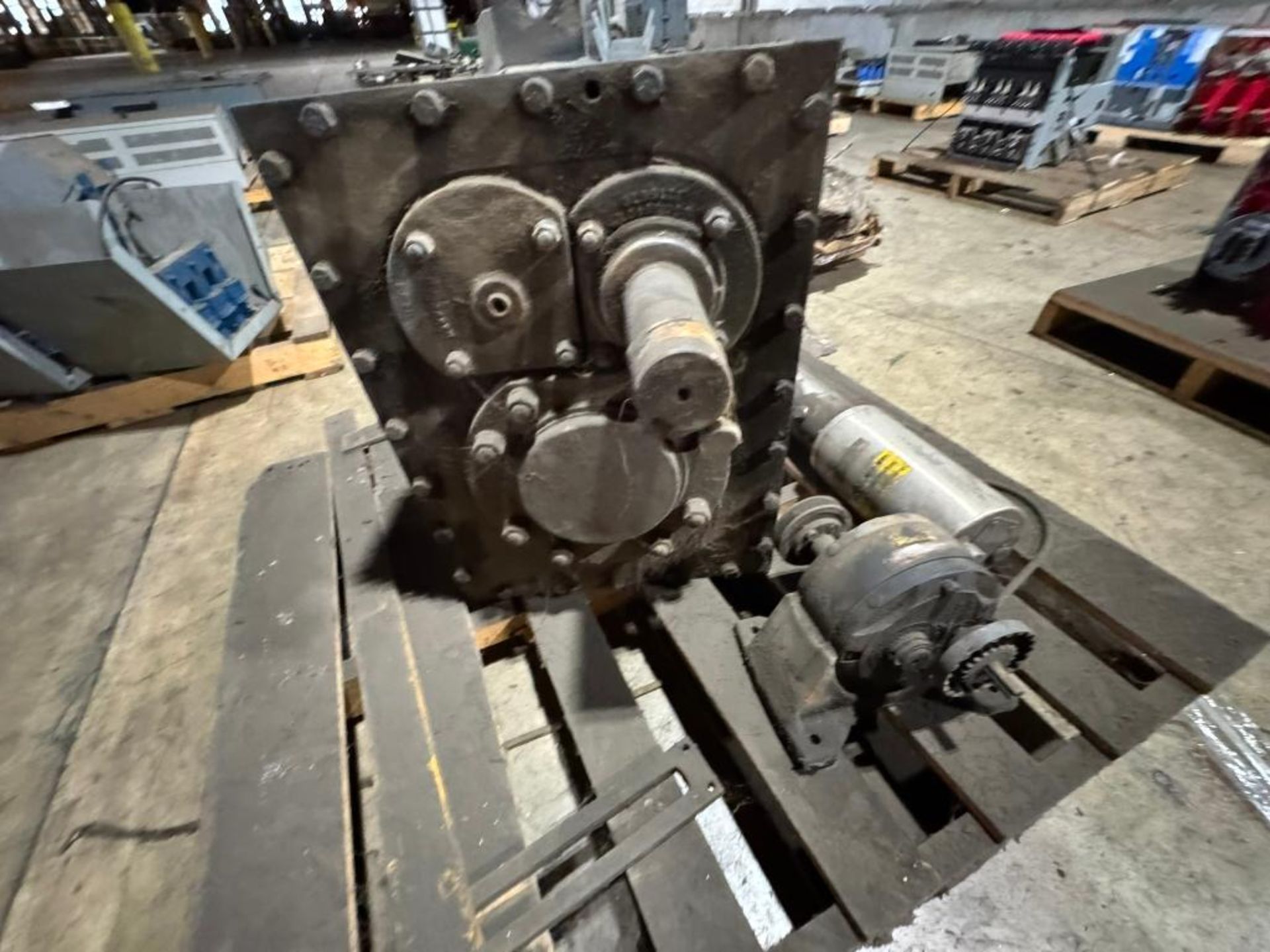 FALK GEARBOX MODEL 4407J 25 RATIO 25.10:1 - Simple Rigging/Loading Fee: $50