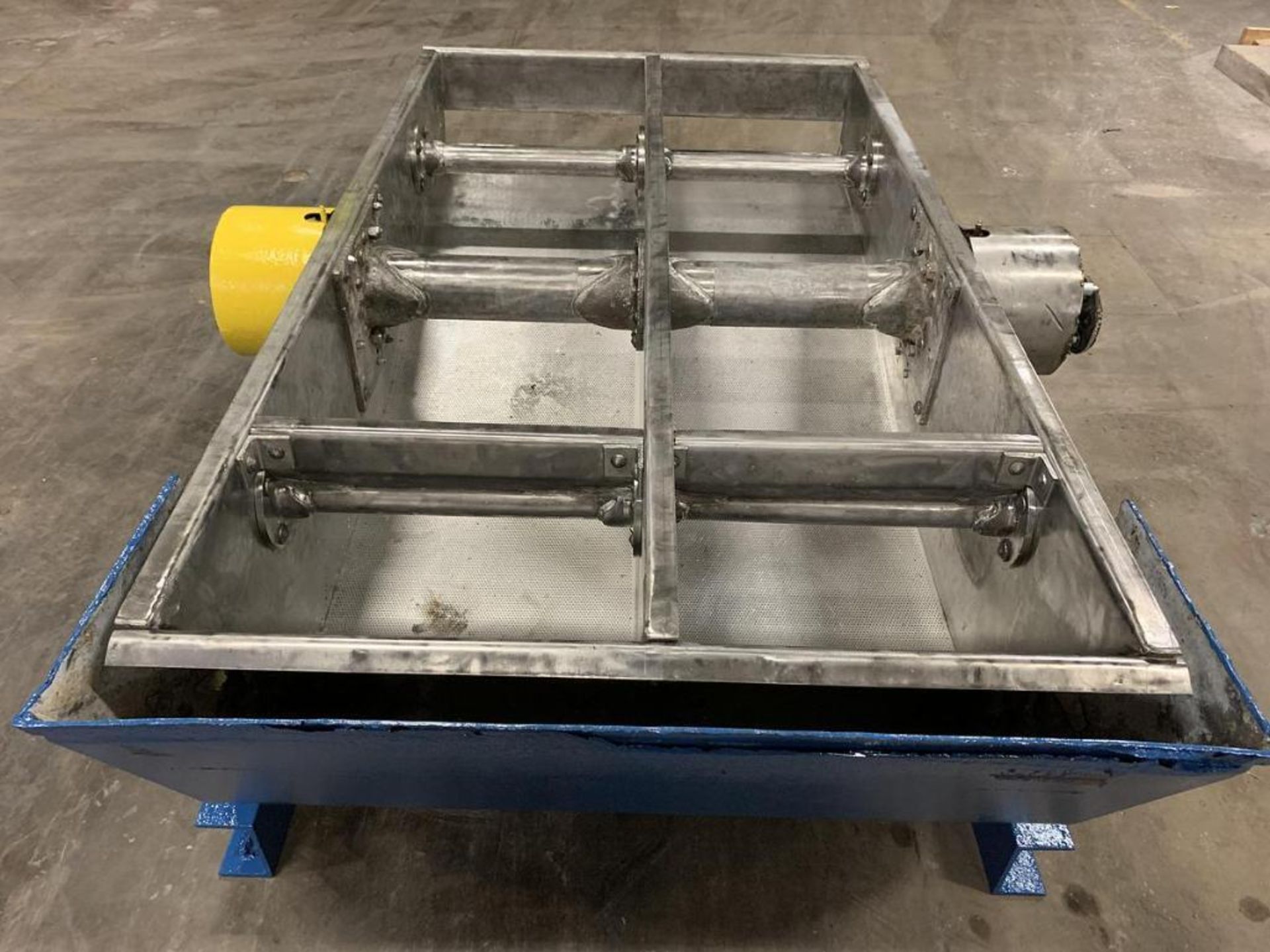 BIRD JONSSON 24 VIBRATING SCREEN STAINLESS STEEL - Simple Rigging ...