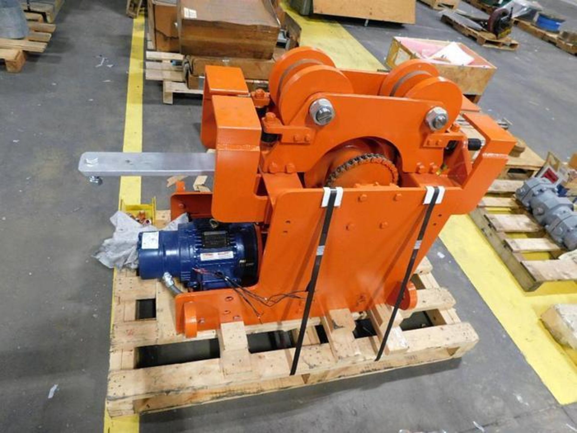 SATURN EXTRA HEAVY-DUTY T-200 TRACTOR DRIVE 30,000 LB. CAPACITY 150 FPM