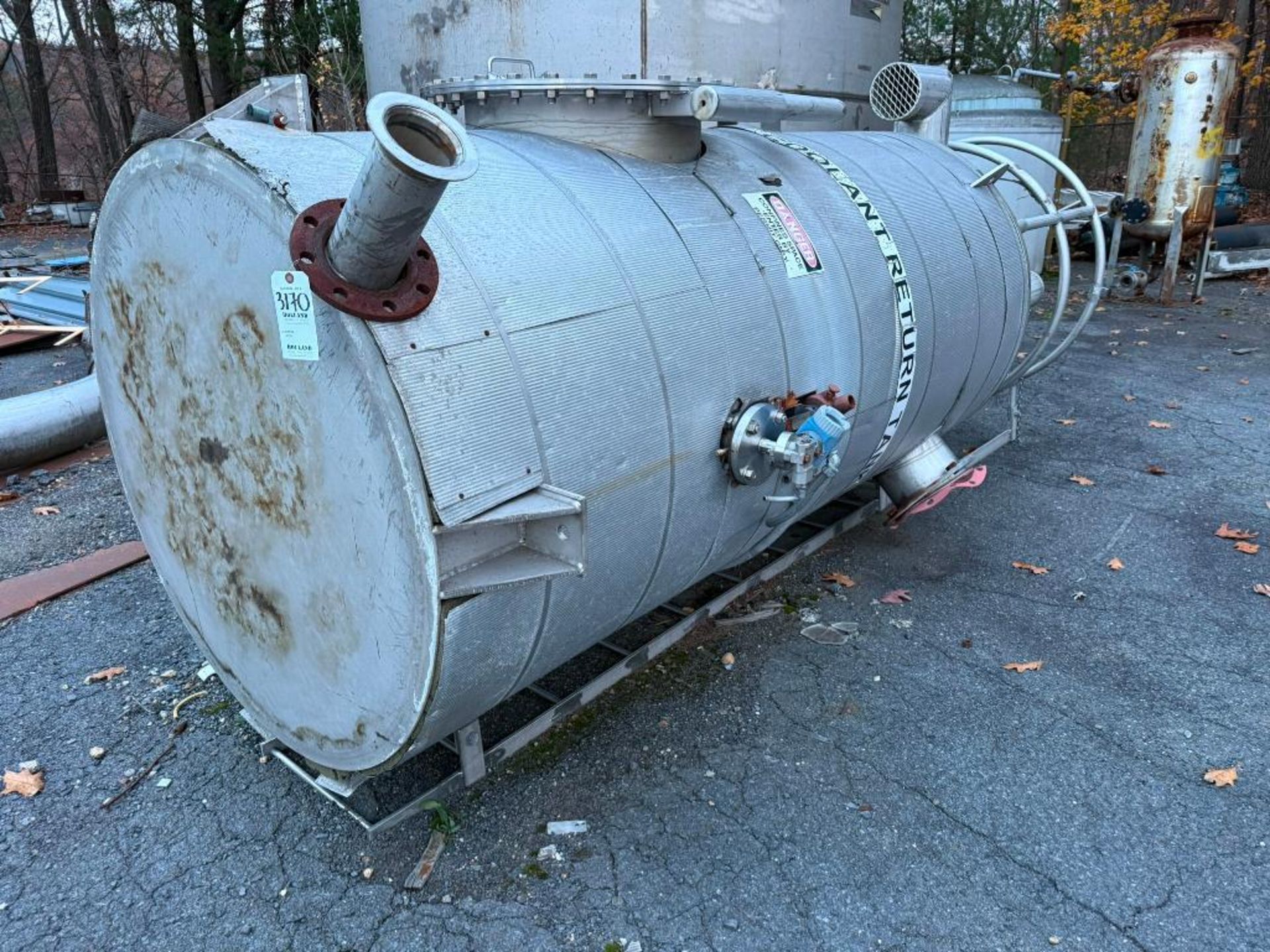 870 GALLON SAVANNAH TANK & MFG, INC SA240-304L STAINLESS STEEL TANK ...