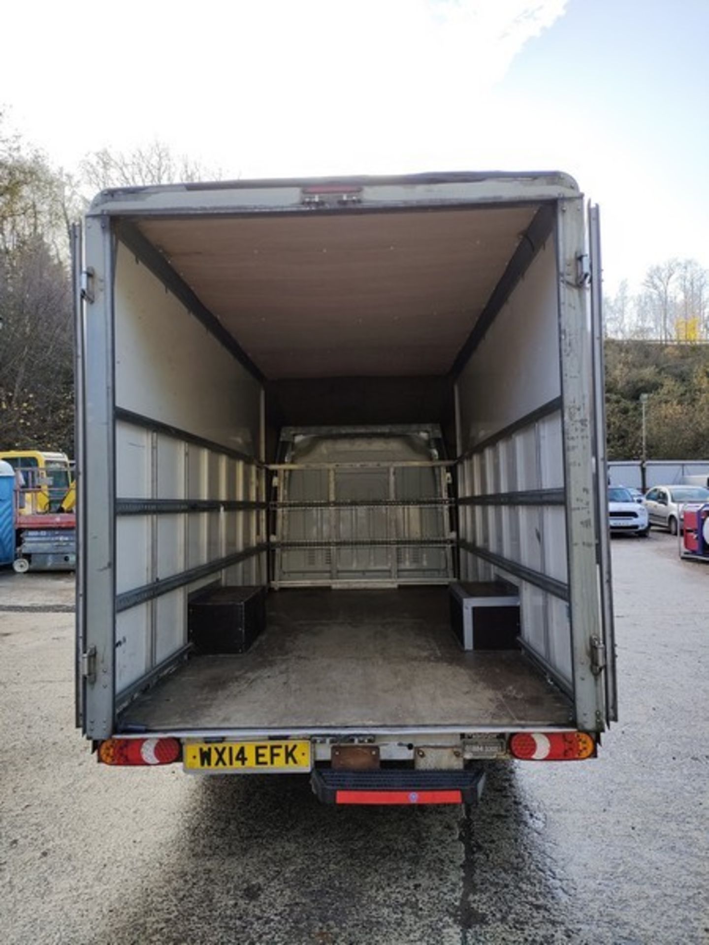 2014 RENAULT TRUCKS MASTER 125.35 LWB 2299cc 6 Speed Manual Diesel ...