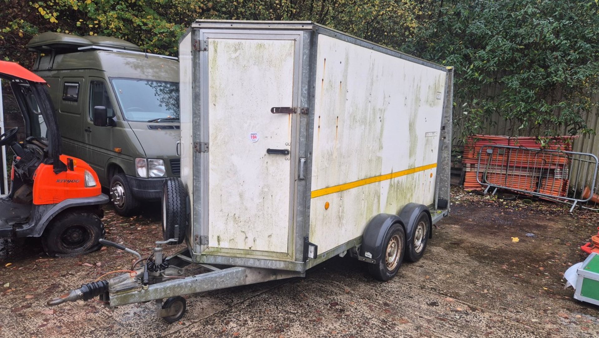 IFOR WILLIAMS TWIN AXLE BOX TRAILER INTERNAL DIMENSIONS 11FT2X4FT11 ...