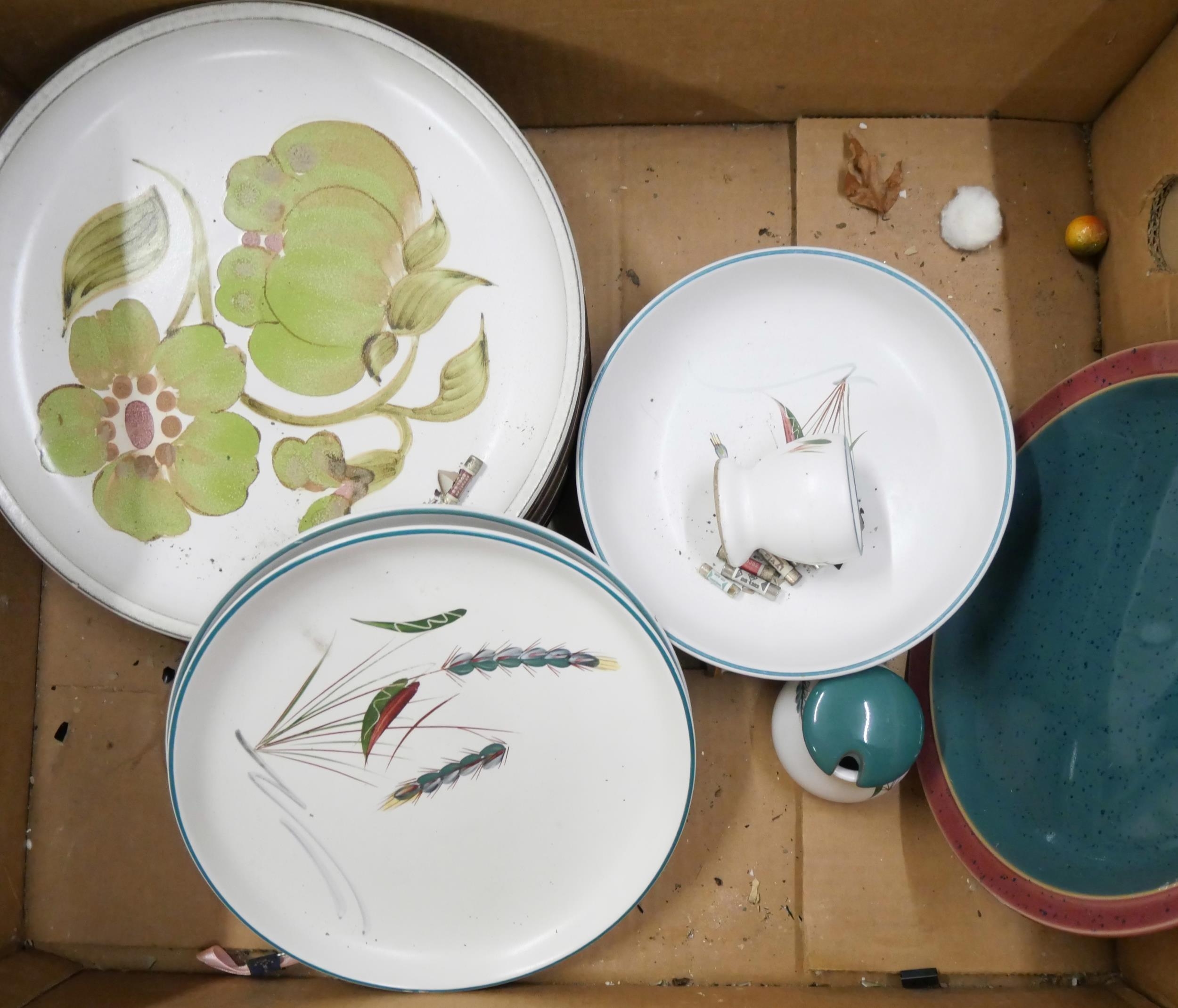 A mixed collection of Denby stoneware pottery various patterns *NOT ...