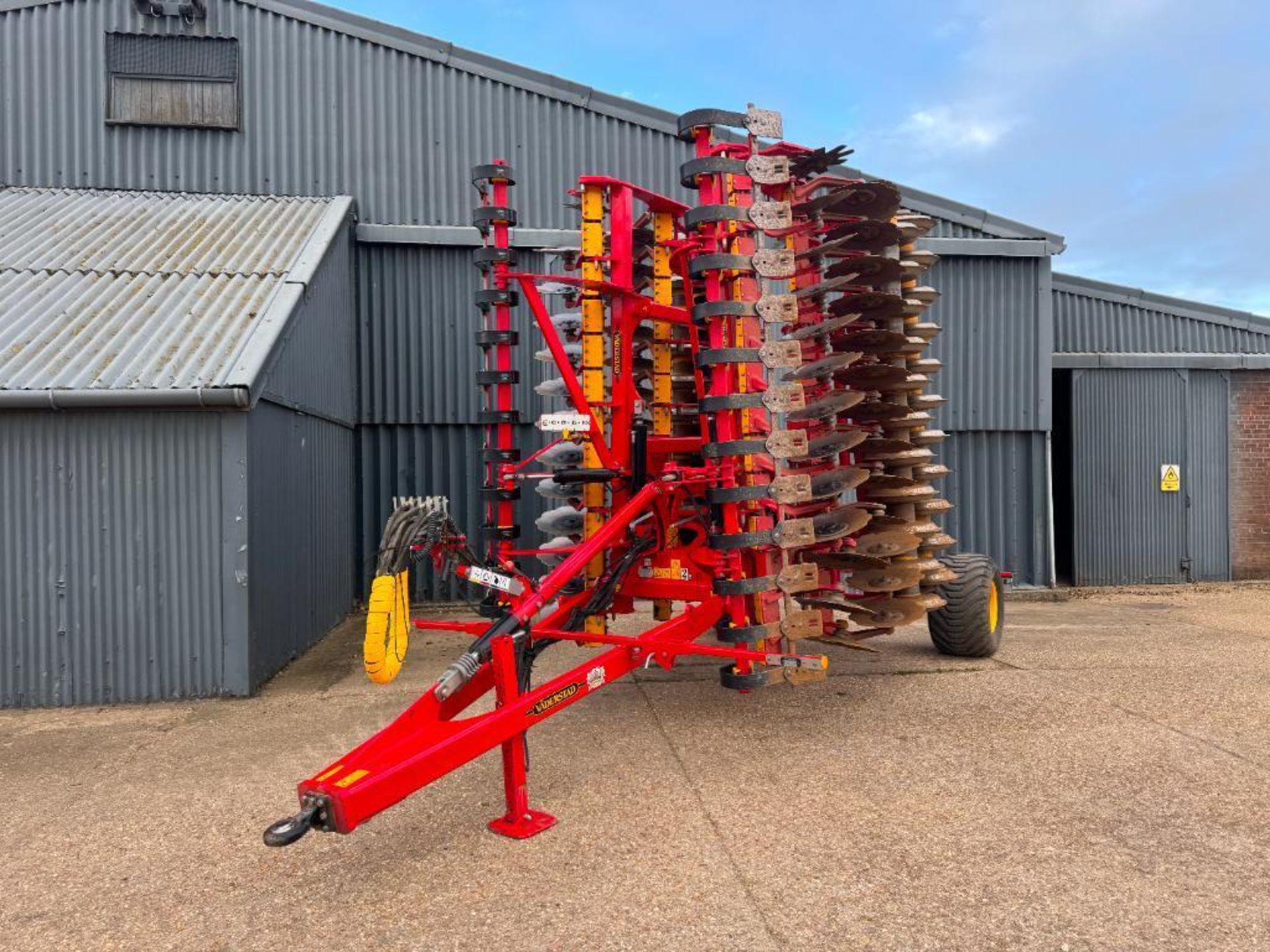 2022 Vaderstad Carrier CRXL625 levelling boards to discs and rear ...