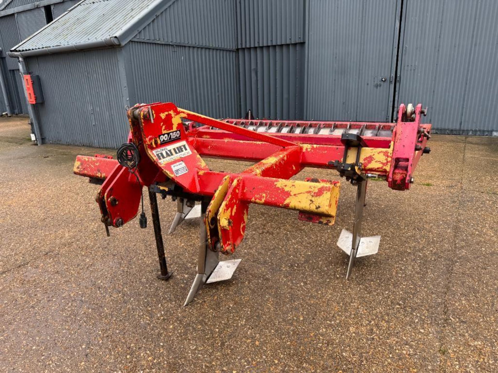 1999 Spaldings 90/150 3 leg subsoiler with rear tooth packer. Serial No ...