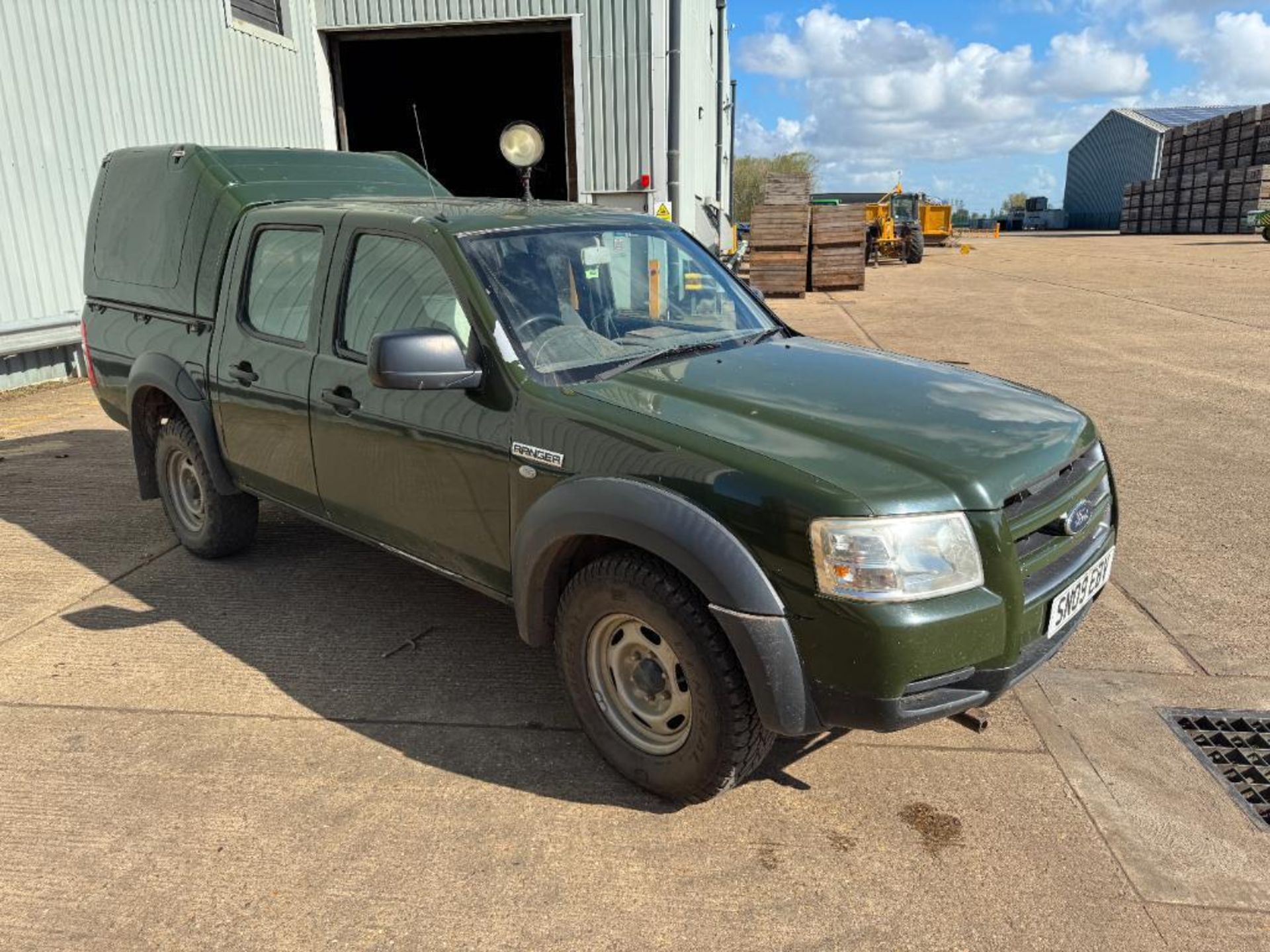 2009 Ford Ranger 4wd double cab pickup with manual gearbox, cloth ...