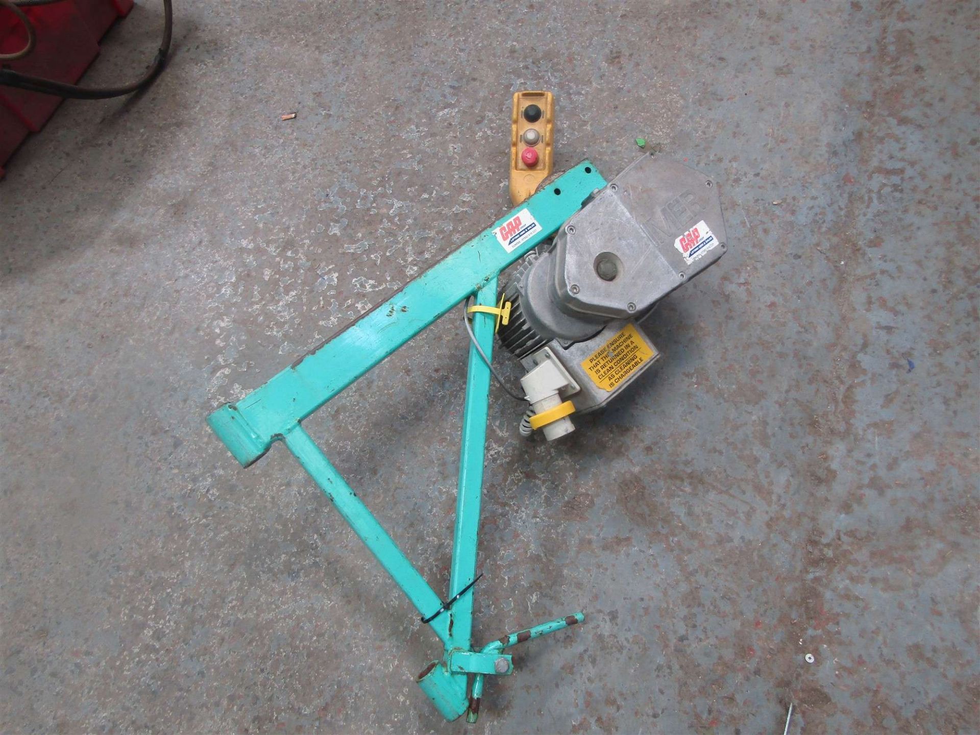 200kg Scaffold Hoist