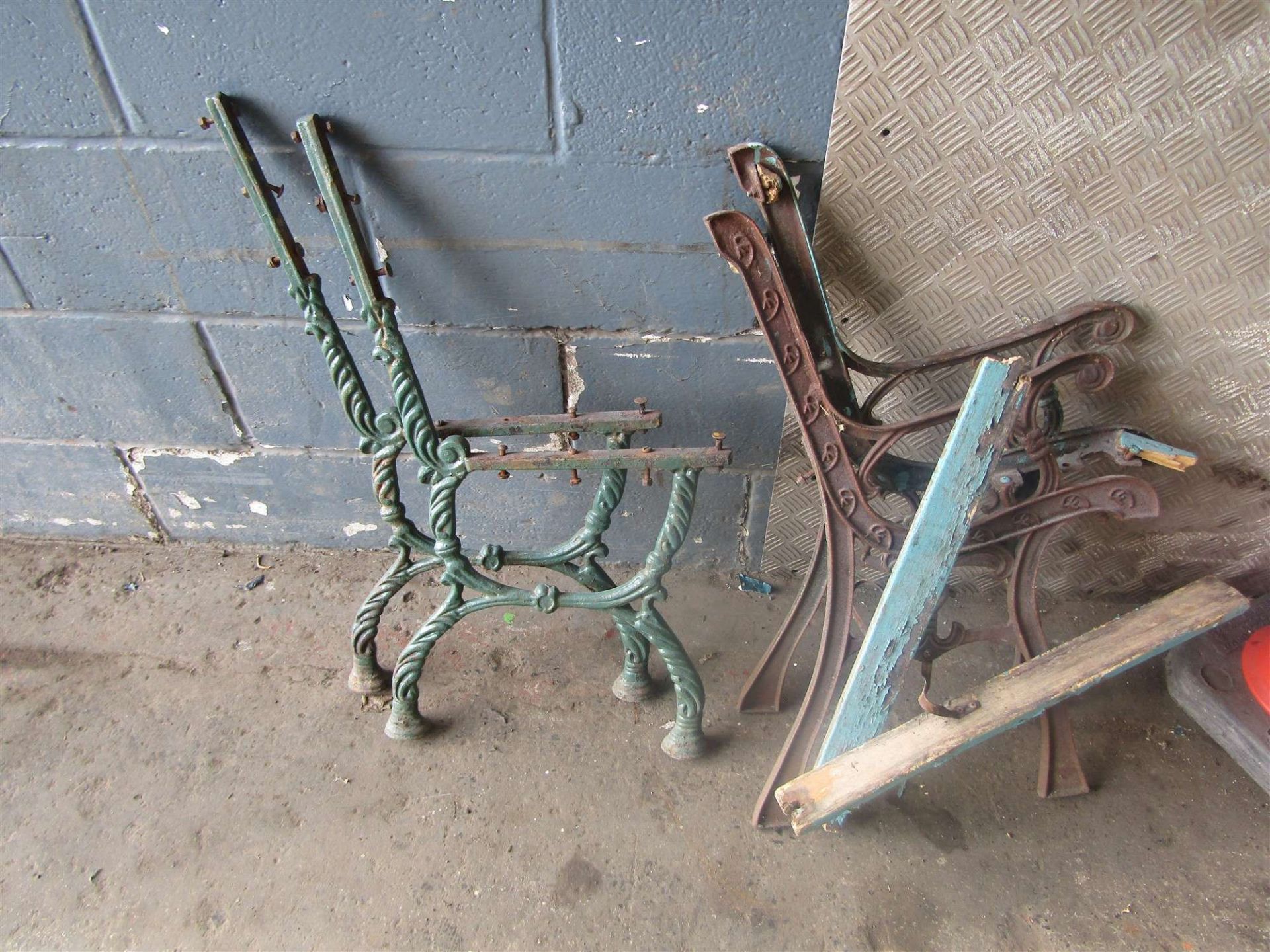 2 X SETS OF BENCH ENDS