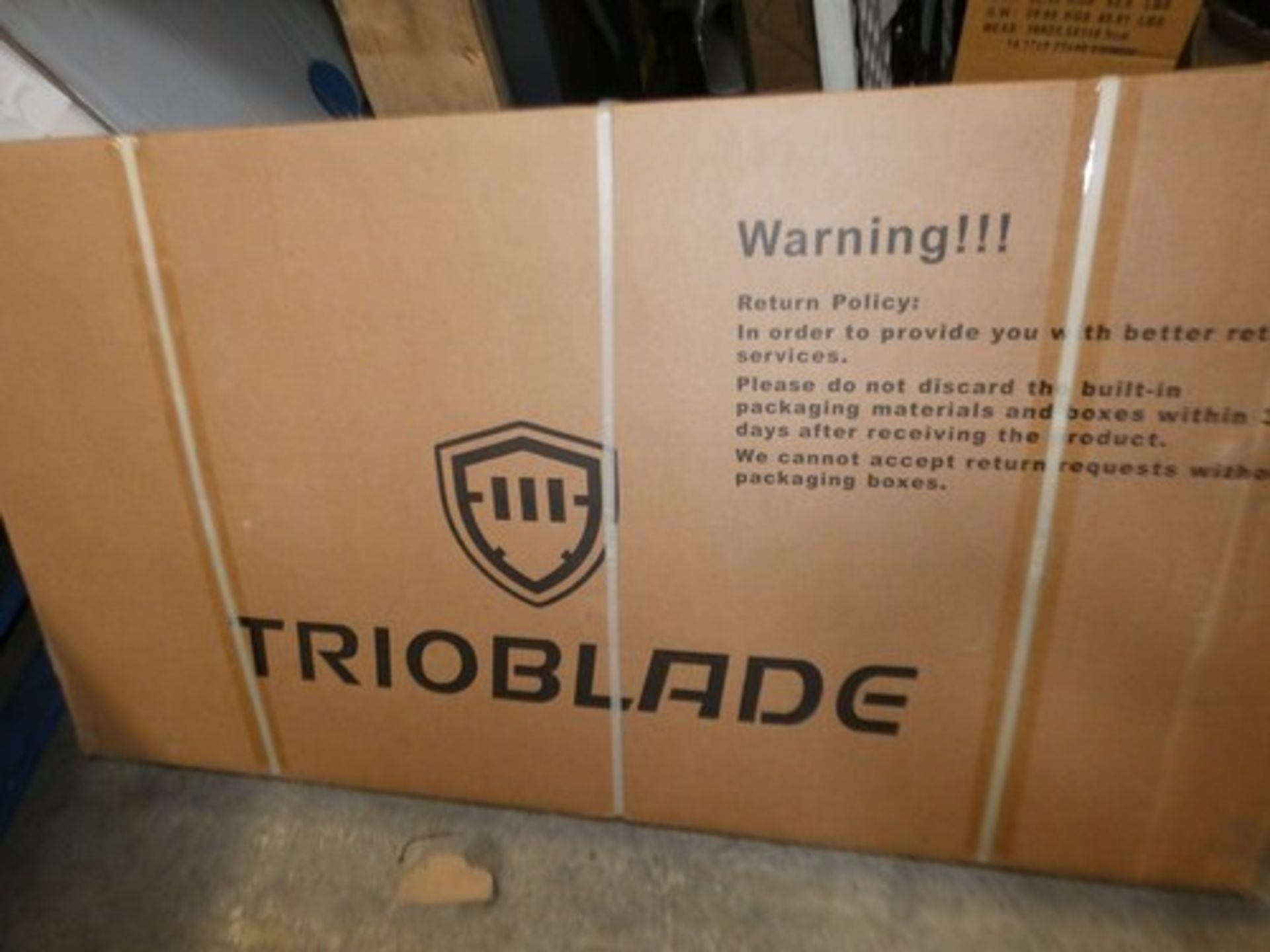 1 x Trioblade black/red 26" MTB bike - sealed new in box (GS13 end)