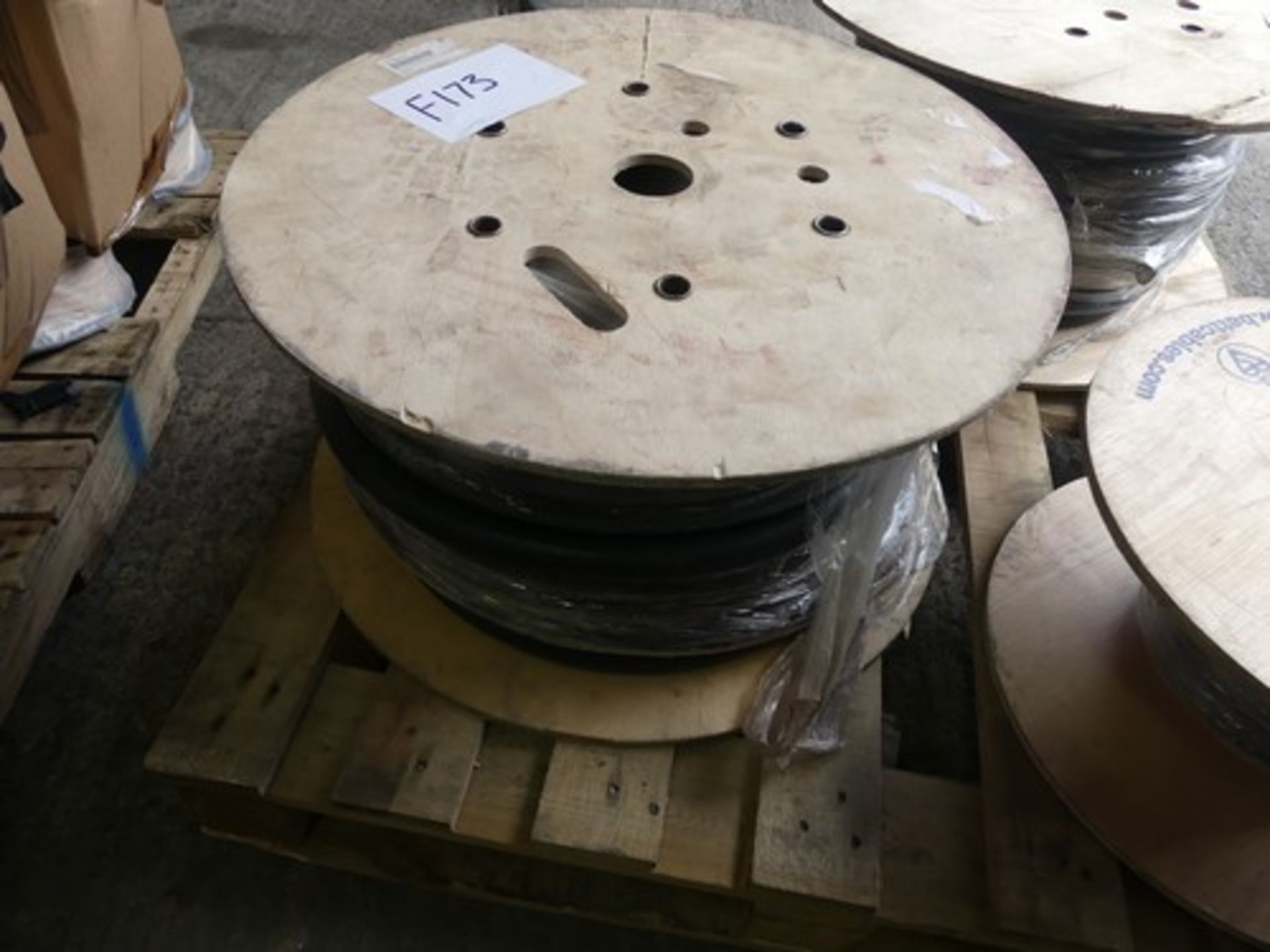 1 x reel 25mm 5 core PVC SWA XLPE armoured cable, cut length 30m - new ...