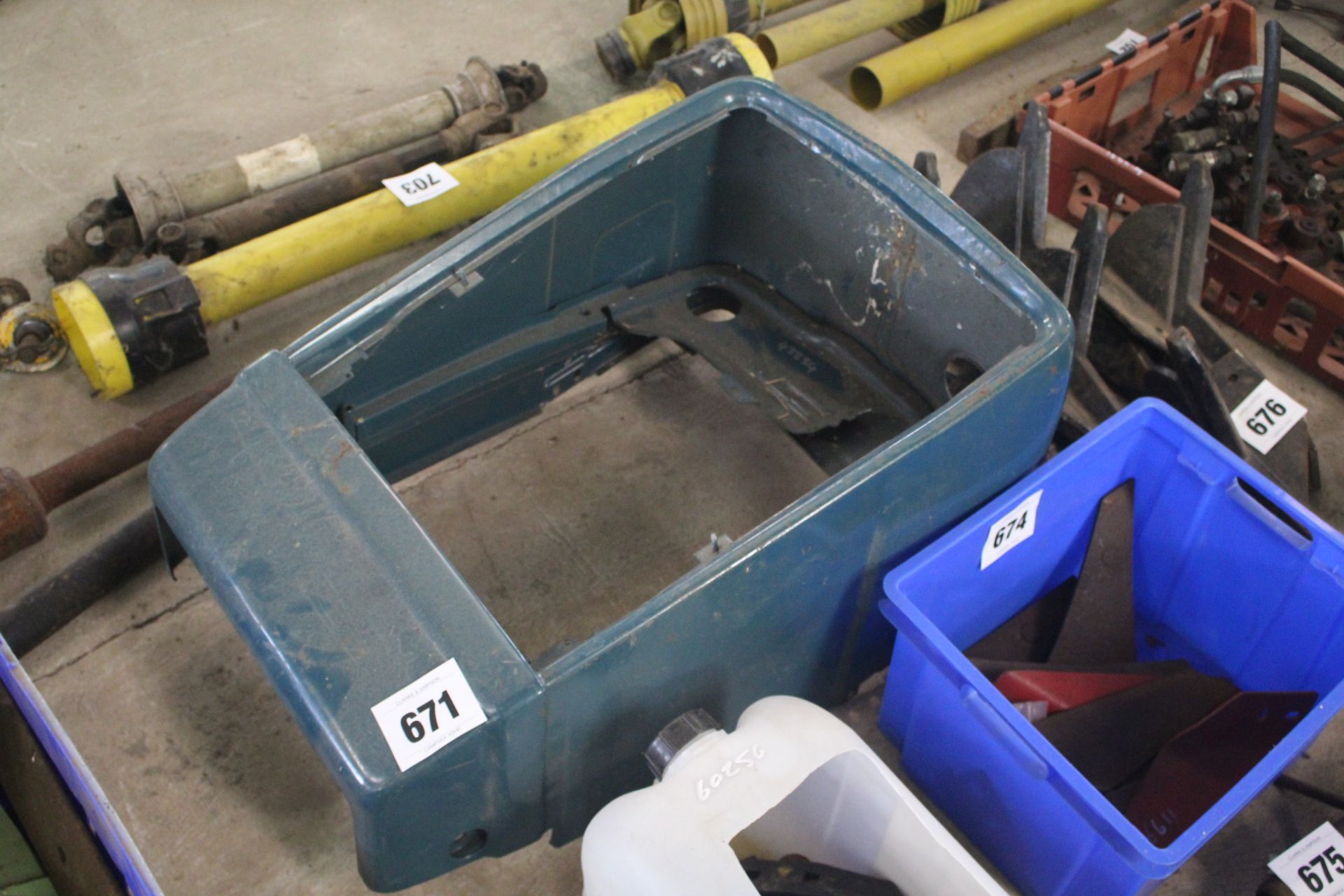 Ford 3000 nose cone. V