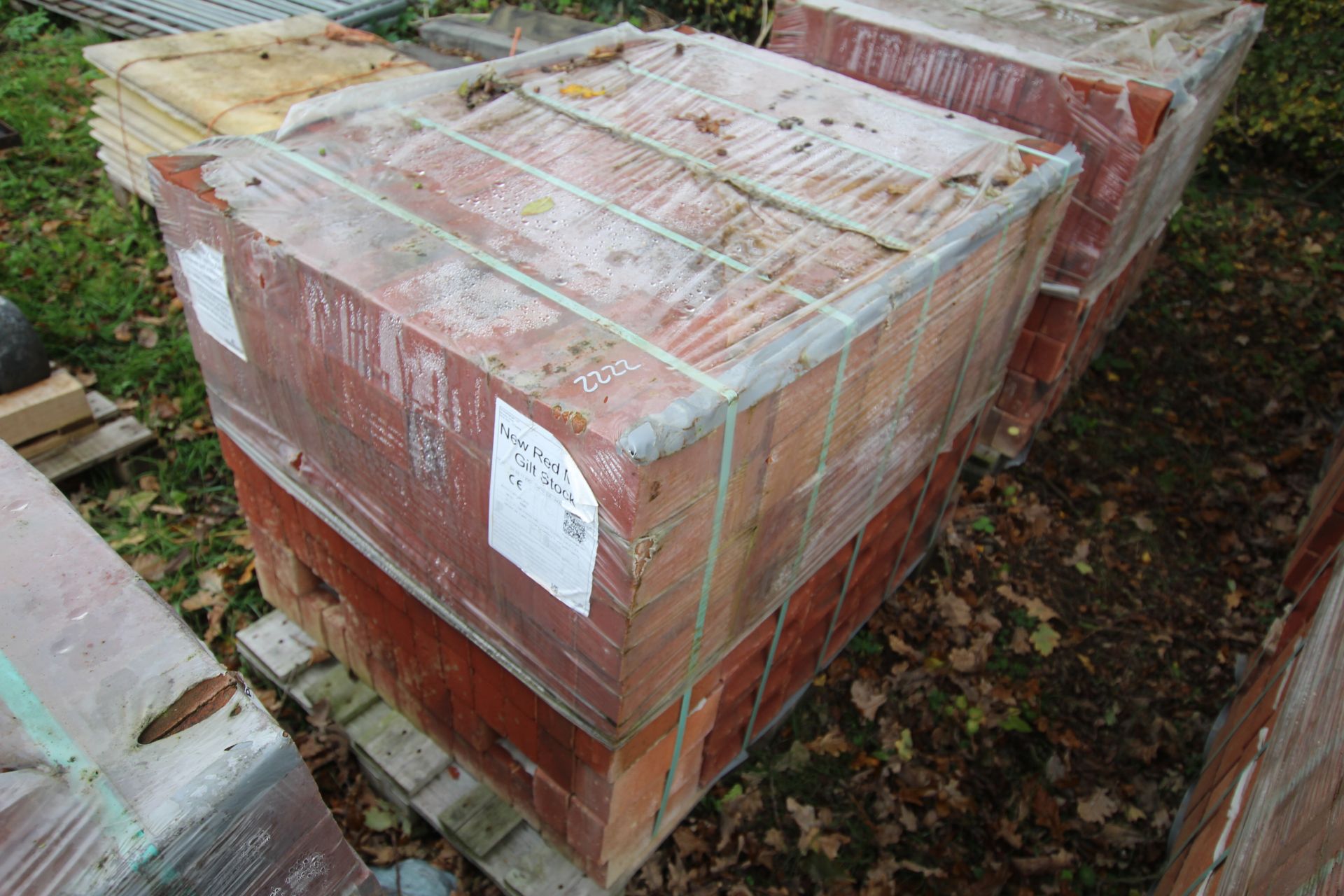 Pack of Wienerberger New Red Multi Gilt Stock bricks. V
