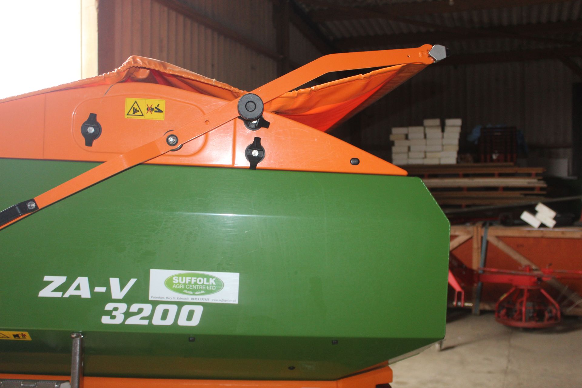 Amazon Profis Tronic Super ZA-V 3200 PTO driven twin disc fertiliser ...