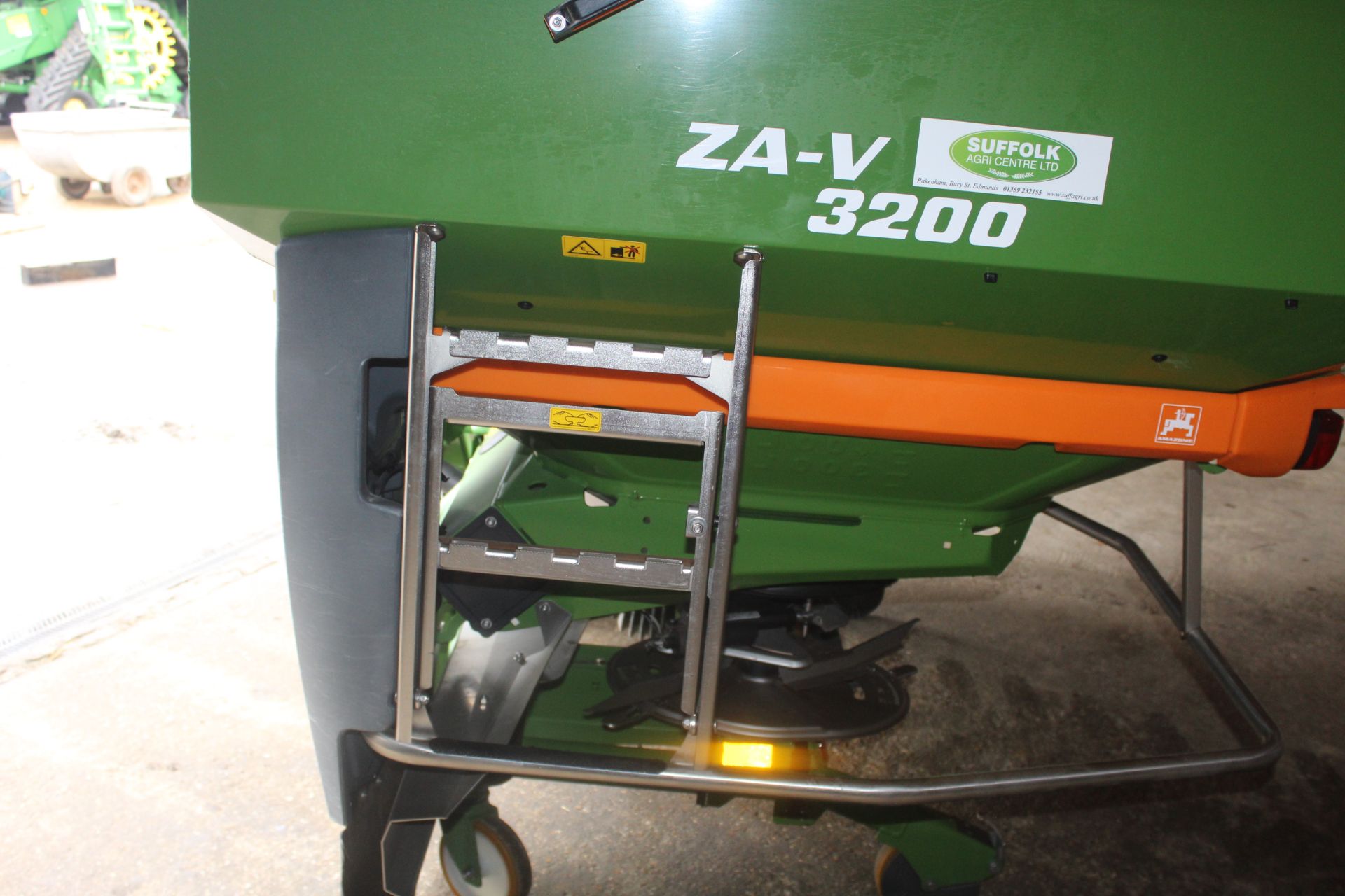 Amazon Profis Tronic Super ZA-V 3200 PTO driven twin disc fertiliser ...