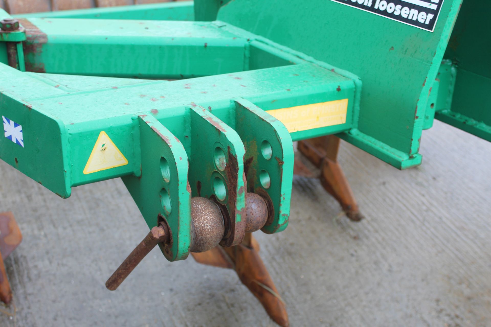 Cousins 3.2m five leg V-Form. 1996. With heavy duty depth wheels and ...