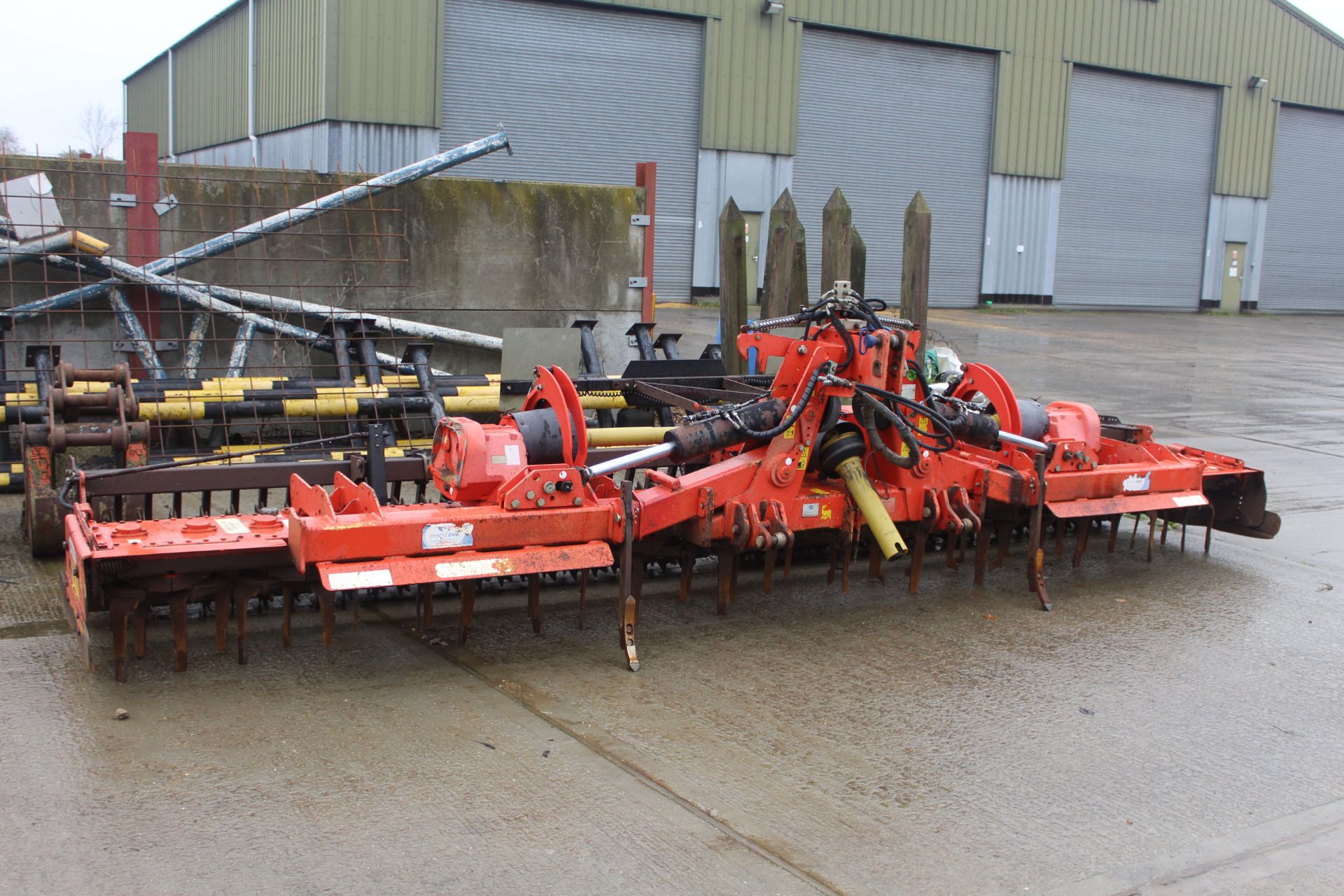 Maschio 6000 6M hydraulic folding power harrow. 2009. With wheel track ...