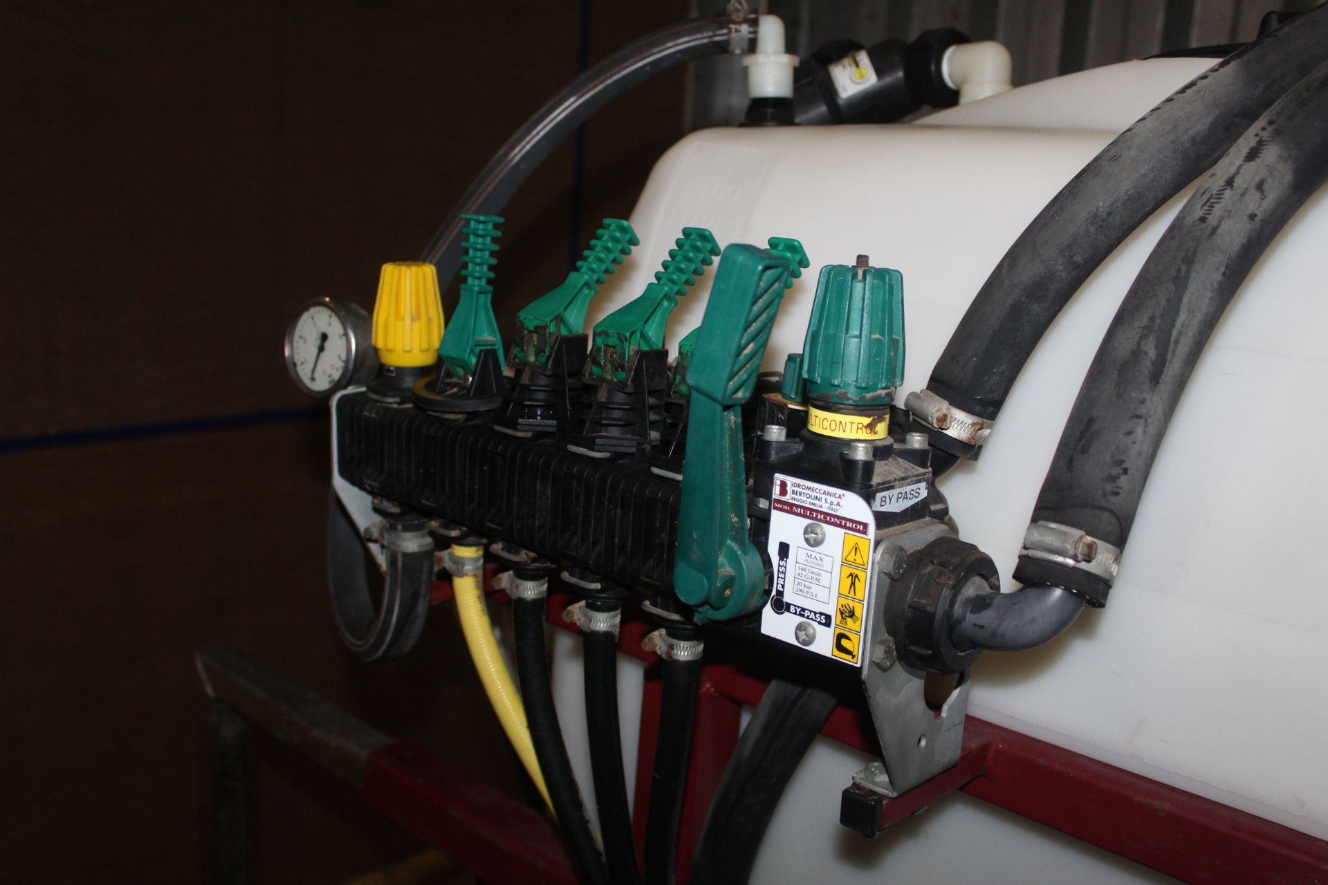 Team 400L 6m demount sprayer. For ATV. With petrol driven pump, hand ...