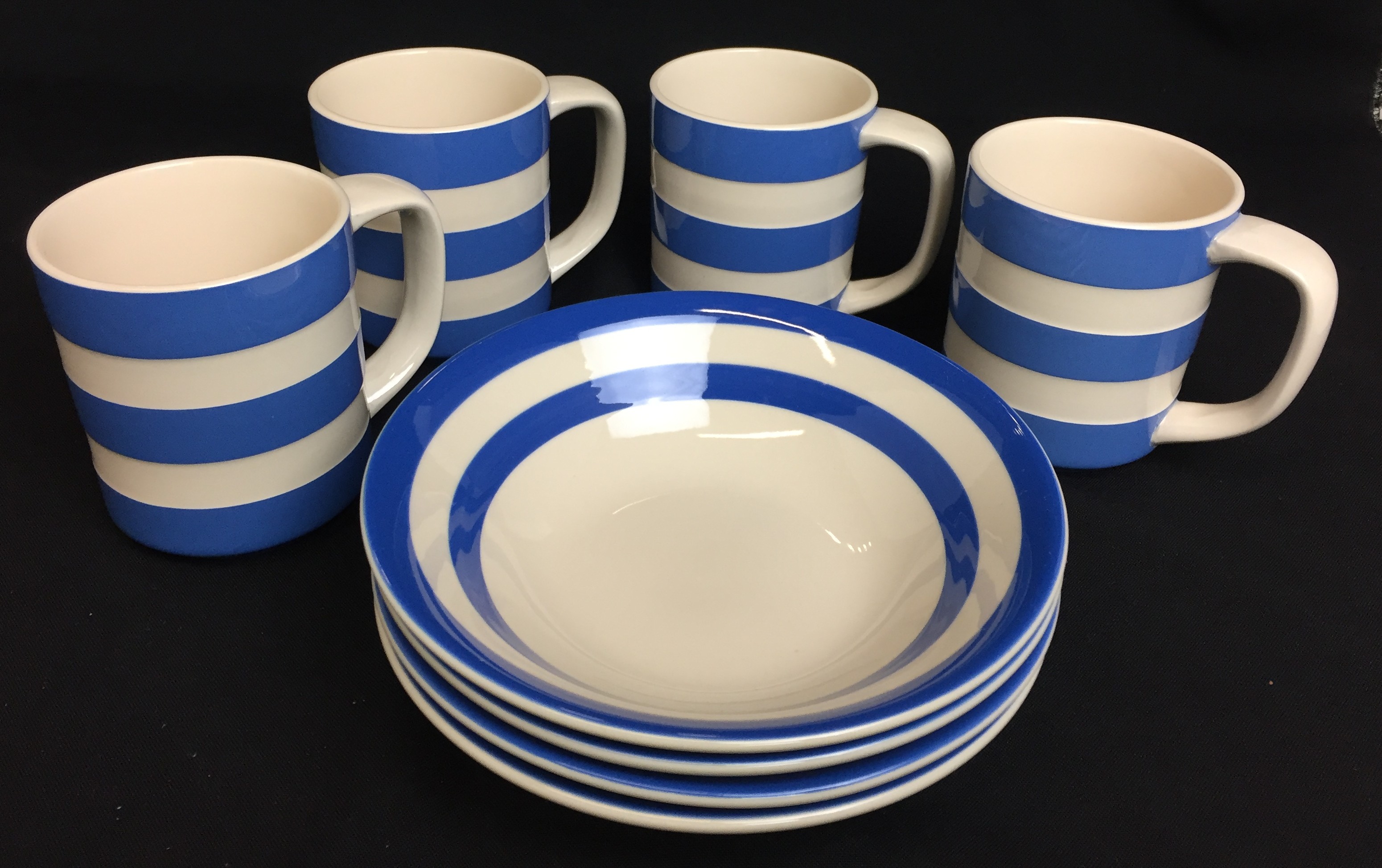 Eight Cloverleaf blue and white Cornish ware items including four mugs ...