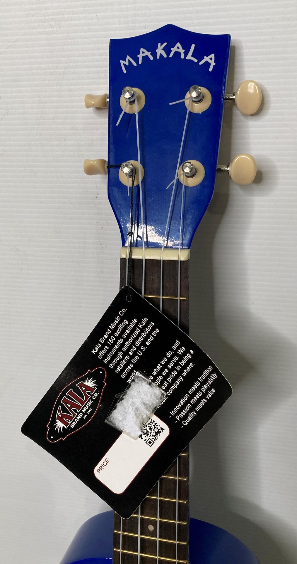 Blue floral themed MaKala ukulele model Mk-SD-BL, with case (CWH Ref ...