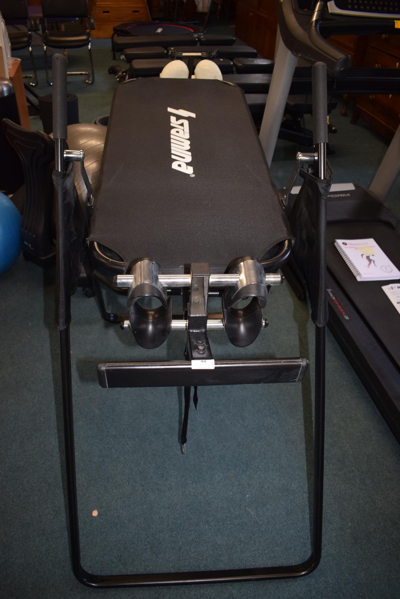 Stamina inversion table back swing