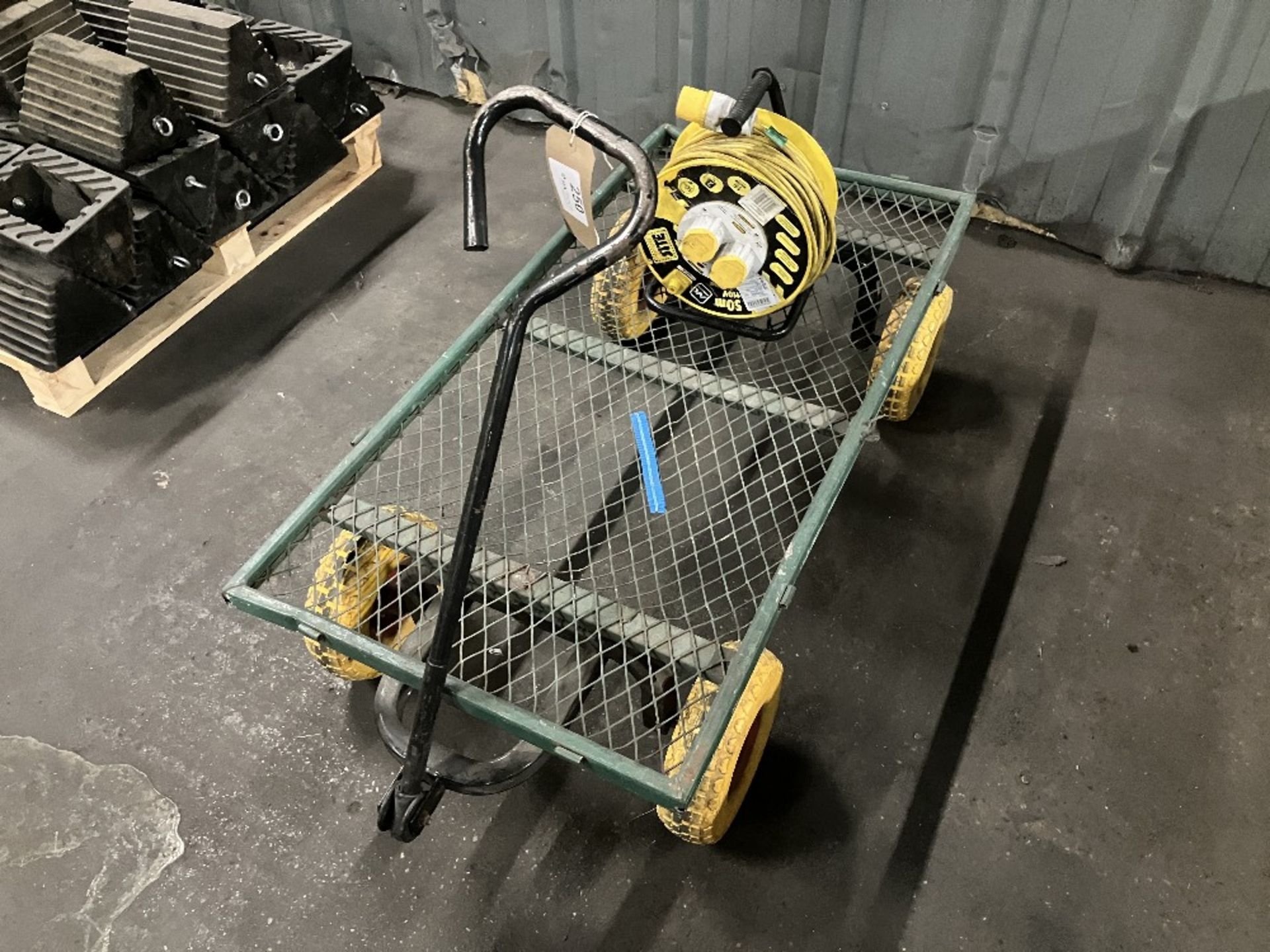 Unbranded Mobile Flat Bed Trolley & 110v Extension Cable