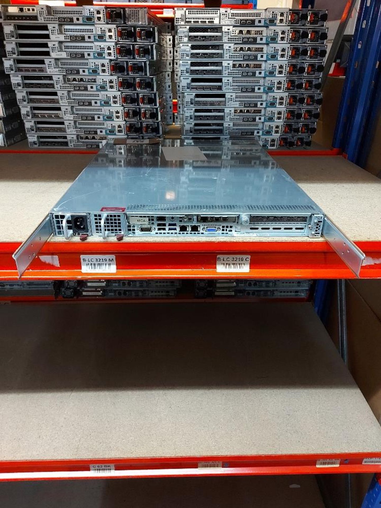 SuperMicro 116-7 Rack Mount WorkstationSpecification to include:Intel ...