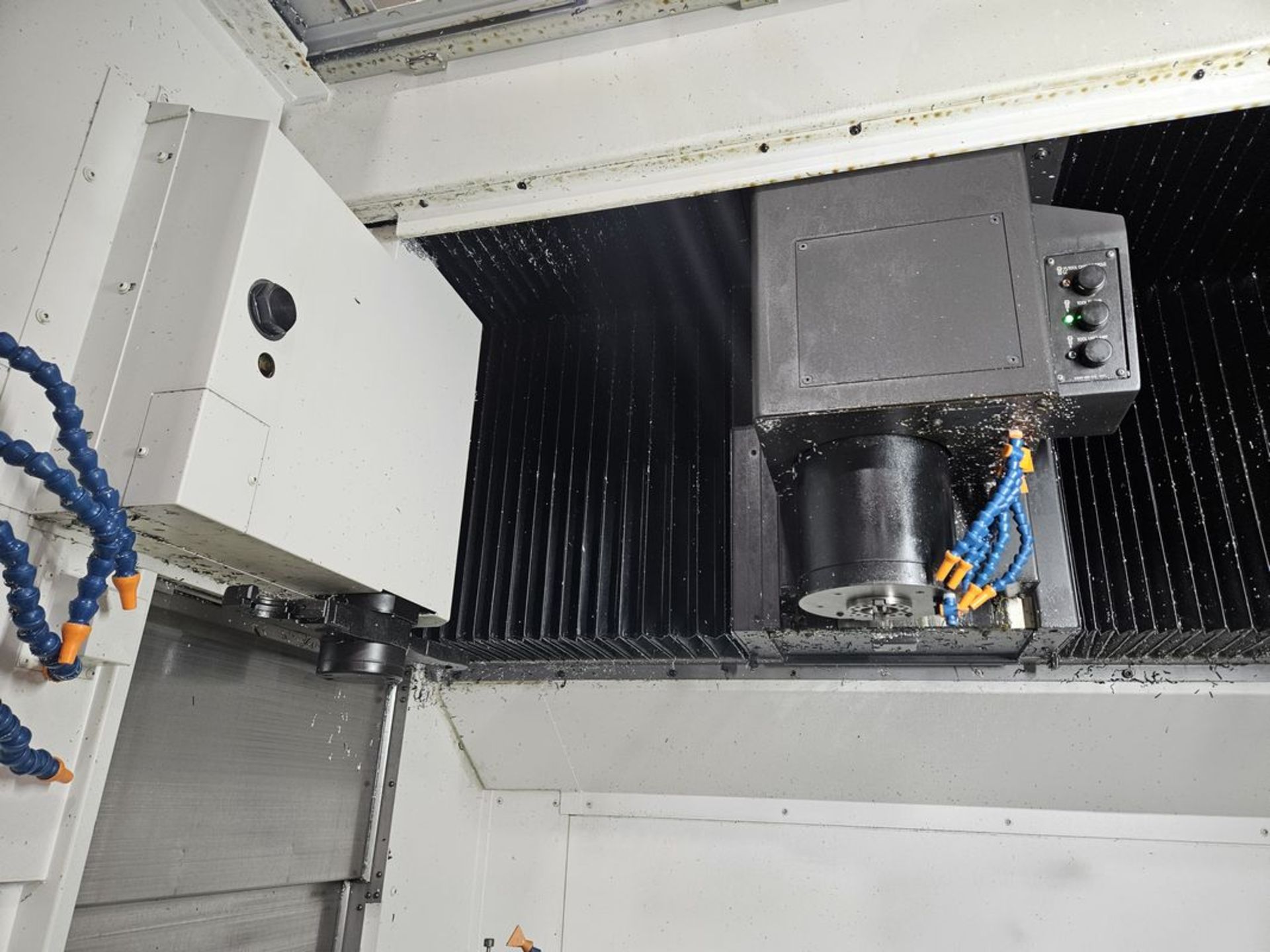 Okuma Genos M560-V 5-Axis CNC Vertical Machining Center, S/N 238960 ...
