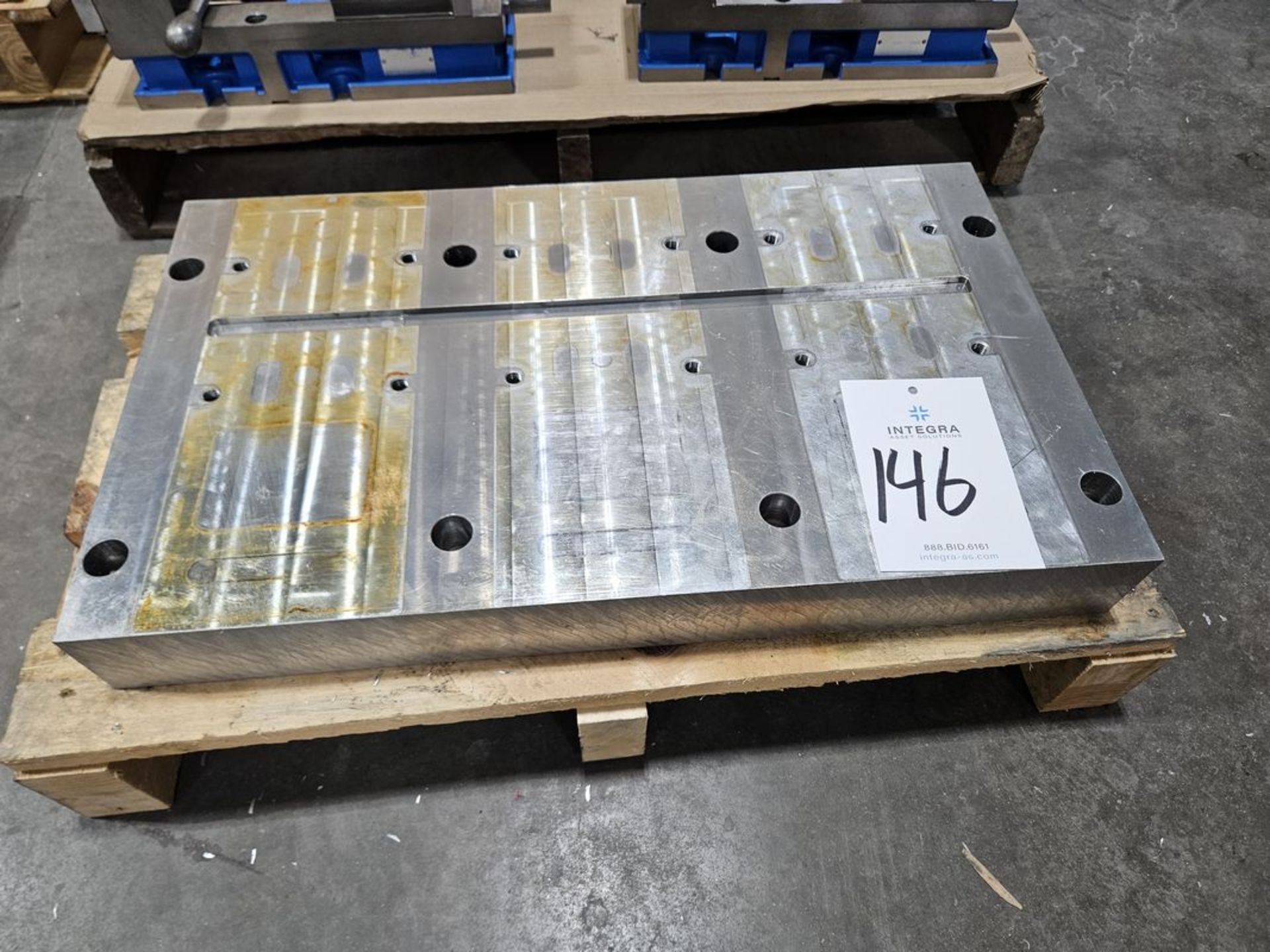 15" x 25.75" x 3" Riser Block Set Up To Mount (3) 3600V Vises