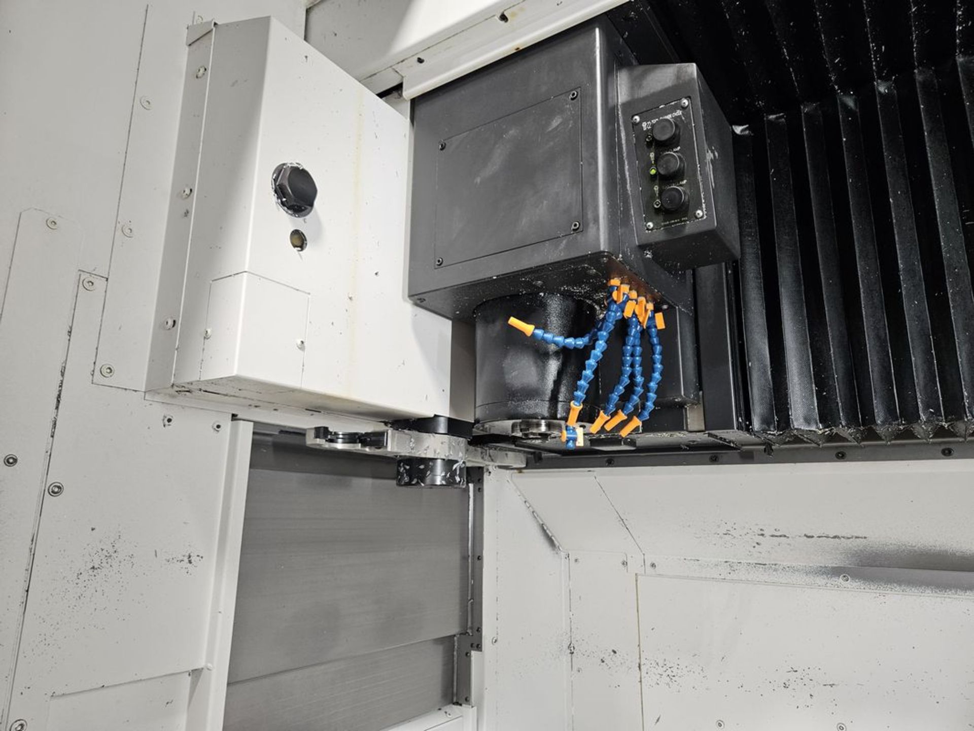 Okuma Genos M560-V 5-Axis CNC Vertical Machining Center, S/N 193770 ...