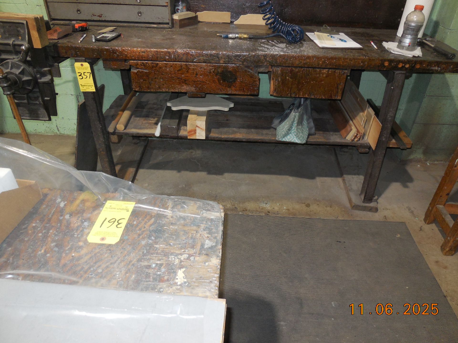 Pattern Makers Bench 91" x 27" x 38" with Vise