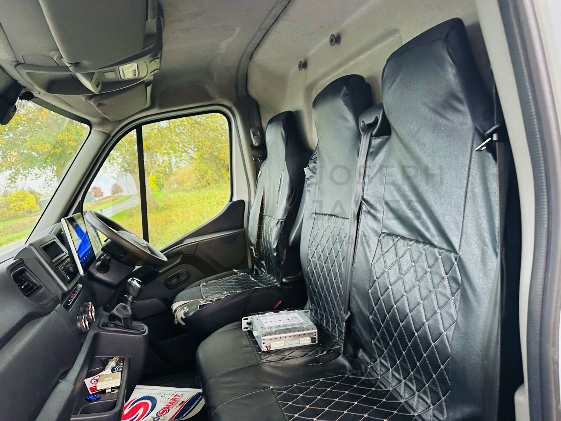 NISSAN NV400 2.3DCI *TEKNA EDITION* LWB GLASS RACK & ROOF FRAIL VAN ...