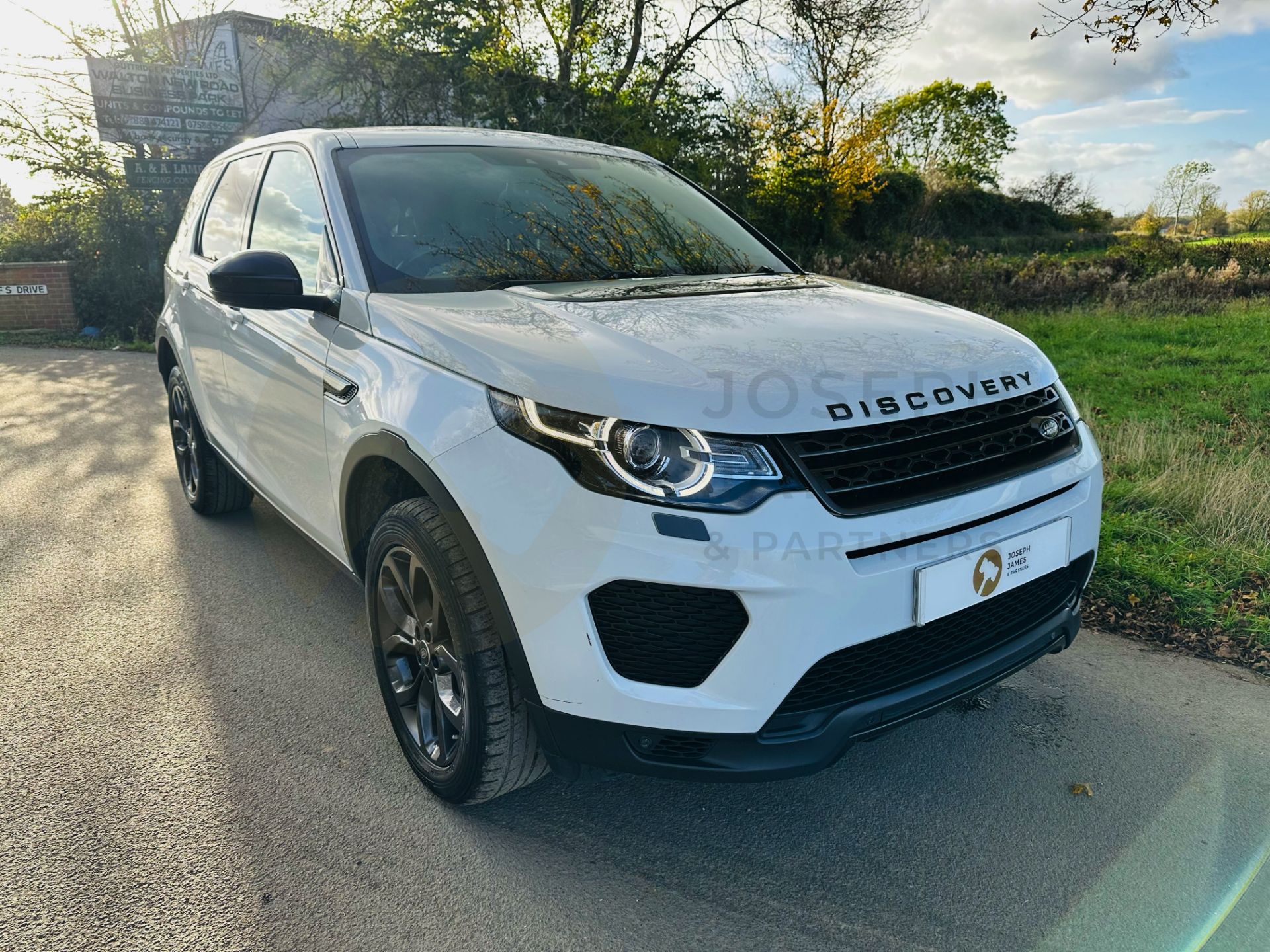 LAND ROVER DISCOVERY SPORT LANDMARK TD4 AUTO * On Sale / Reserve Met ...
