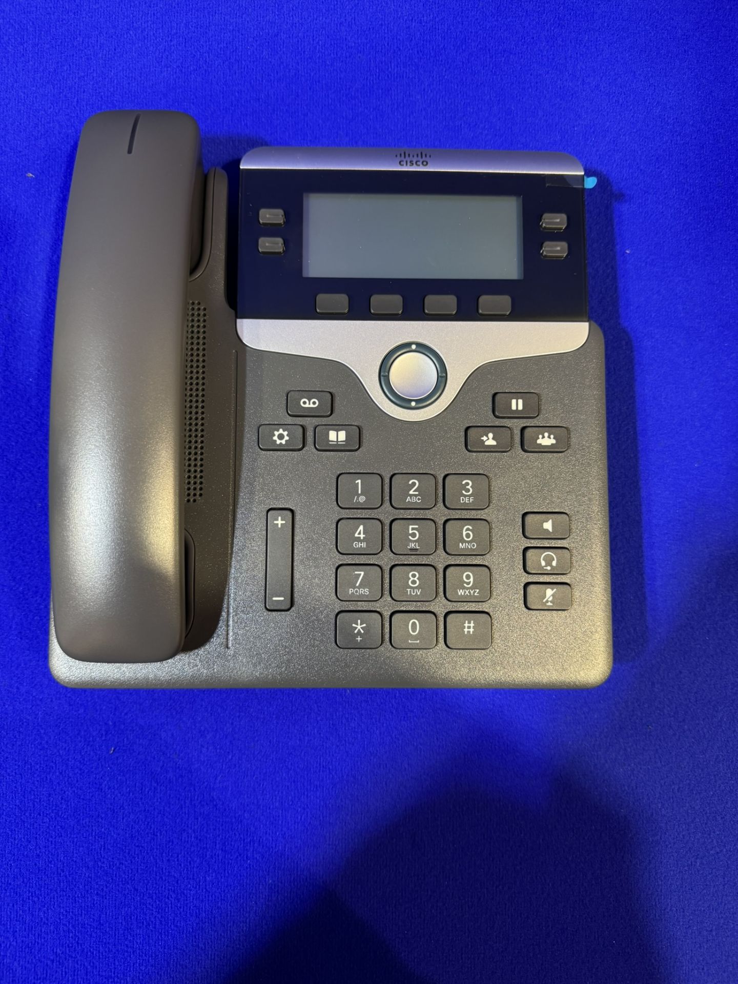 6 x Cisco IP Office Phones Model: CP-7841This lot is suitable for the ...
