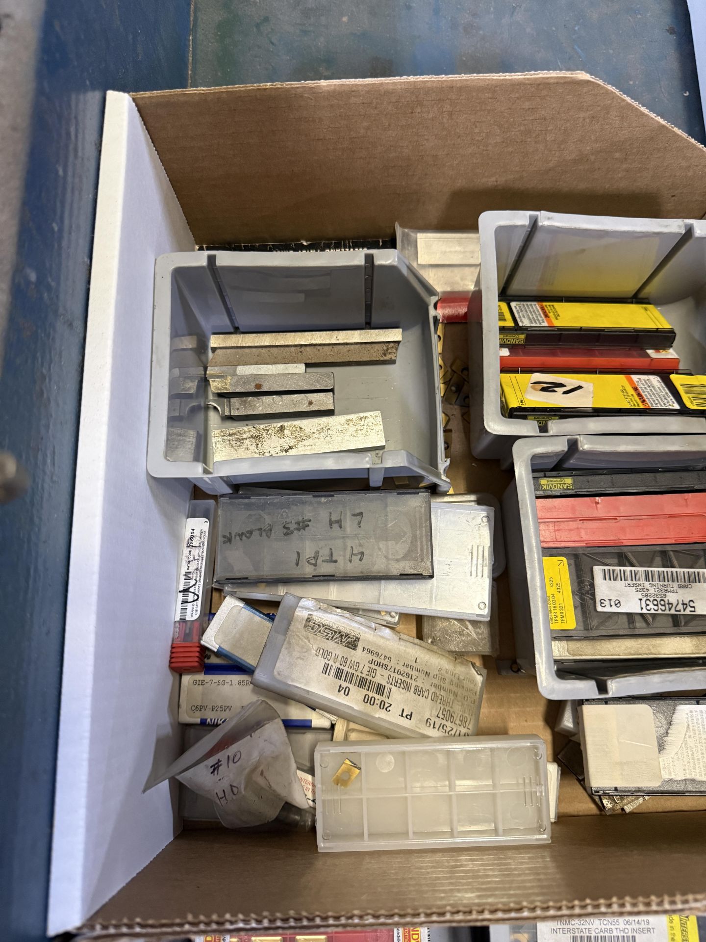 Box of New Various Size Inserts & Stick Cutters & Cut Off Tools