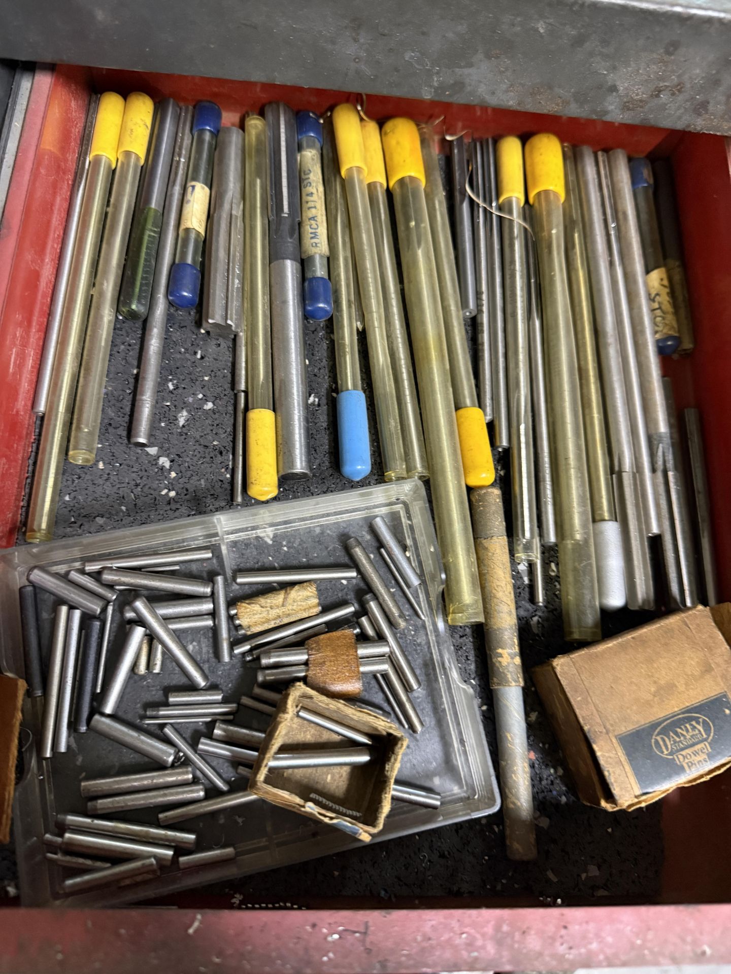 8 Drawer Rolling Shop Tool Box Full of Reamers, Drills, End Mills, Vise ...