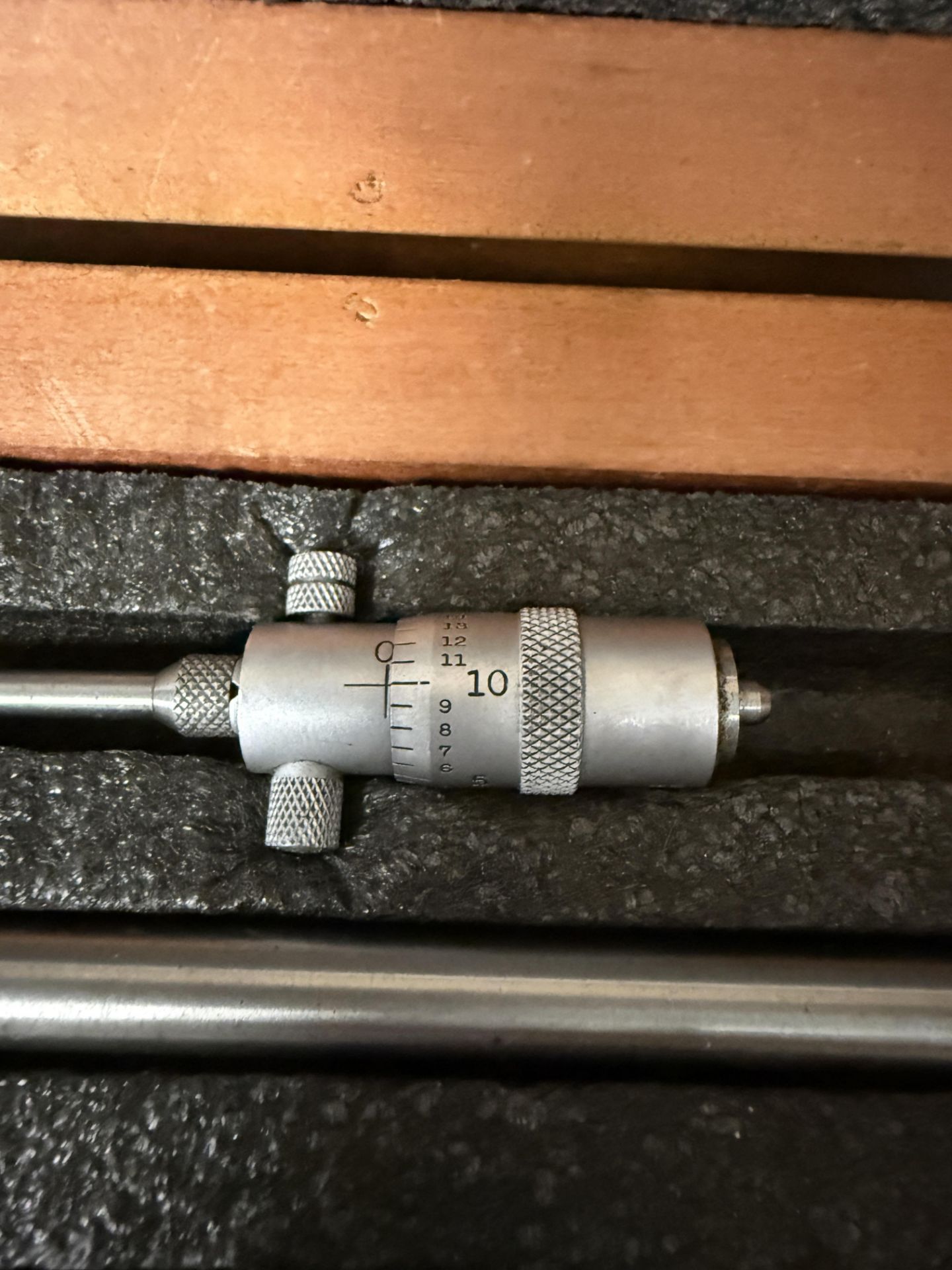 Starrett 6-12" Micrometer Set