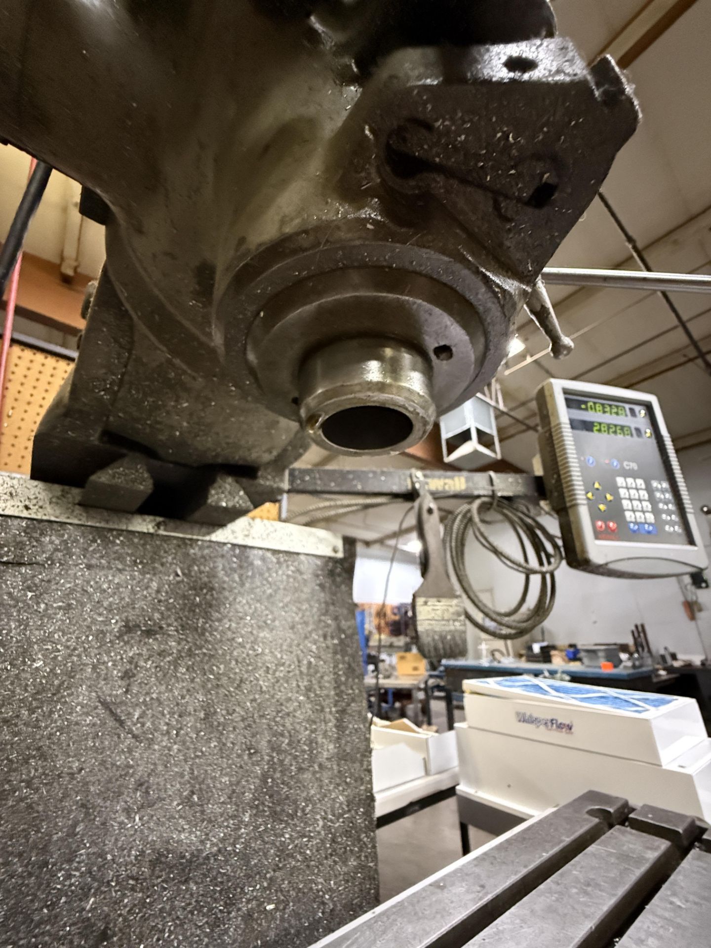 Bridgeport Series I 2 HP Knee Mill WIth Newall C70 DRO X Axis Servo ...