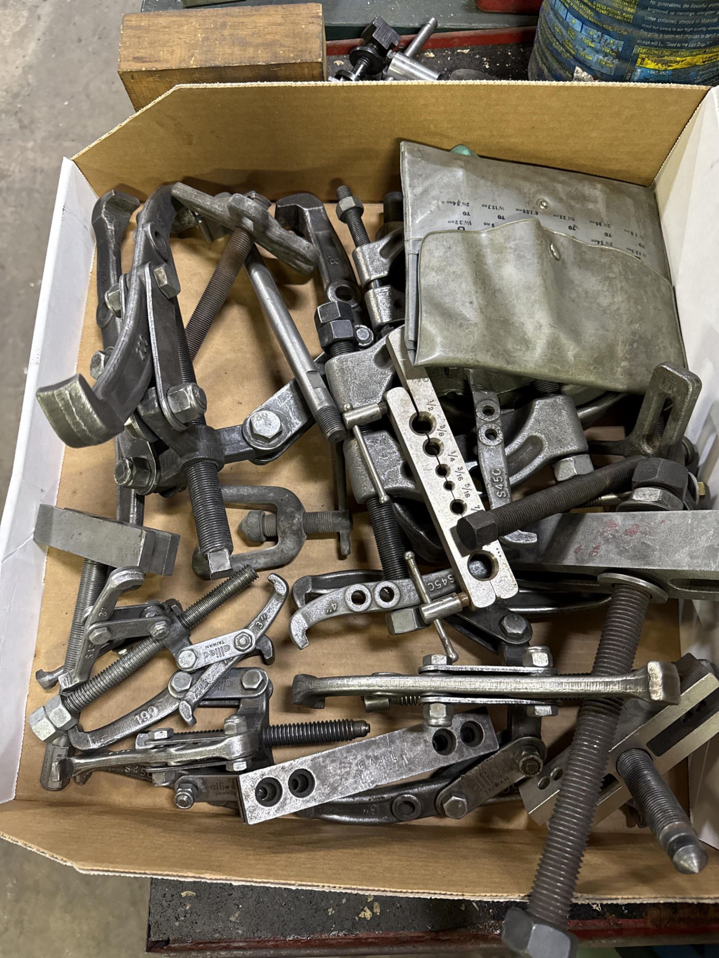 Large Box of Various Size Gear Pullers