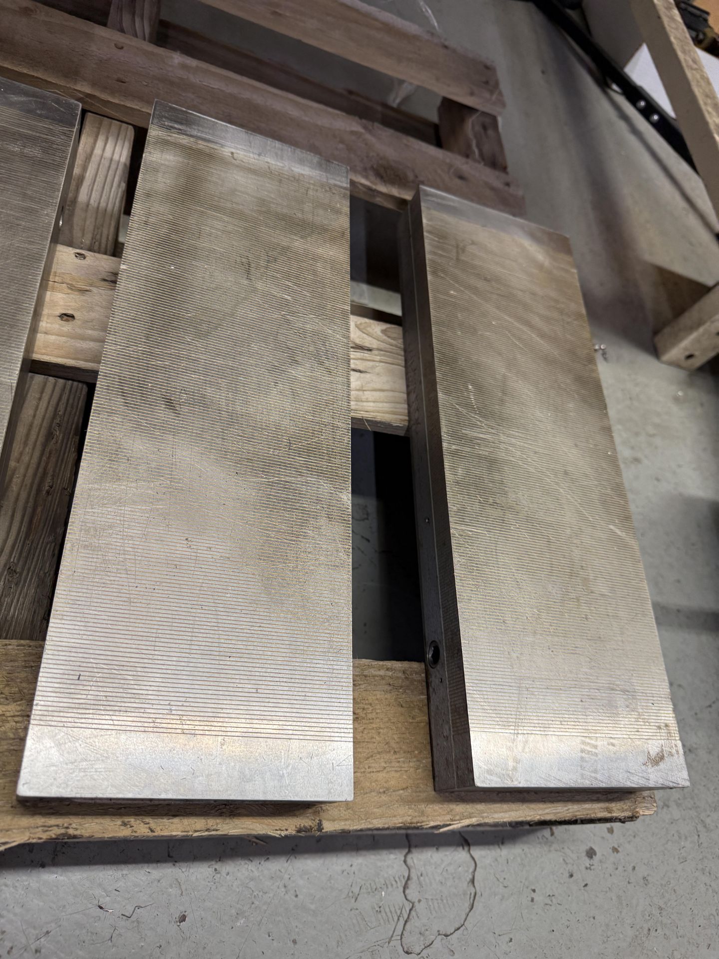 (2) 6" x 17 3/4" Vise Magnetic Plate Fixture