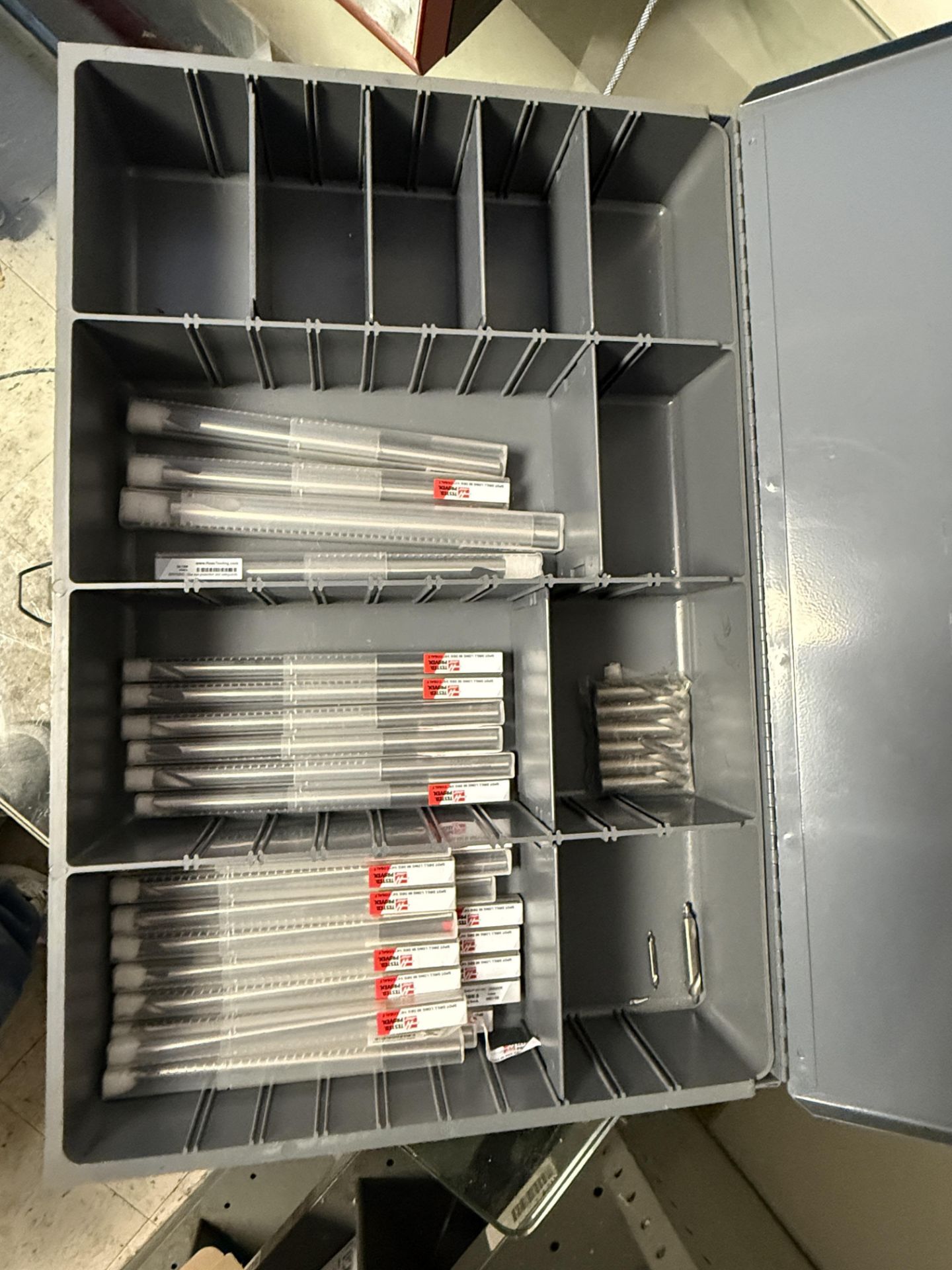 (2) Klein Tool Metal Organizers With New Haas Tooling, Radius & Flat ...