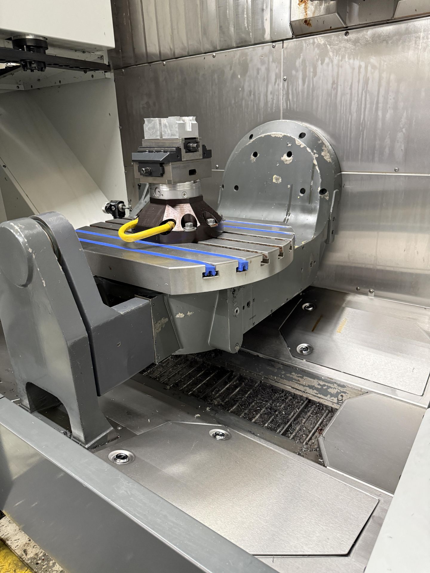 2016 Haas UMC-750SS, 5-Axis CNC Vertical Machining Center, Haas CNC ...