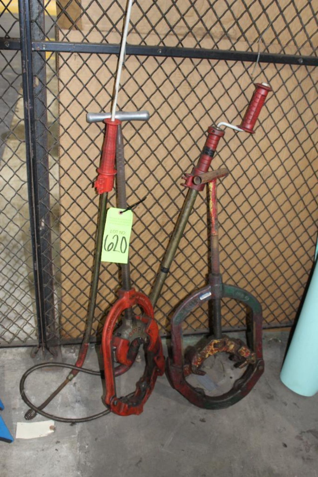 Ridgid and Reed Mfg. Pipe Cutters with Drain Snakes- Ridgid No.466 4-6 ...