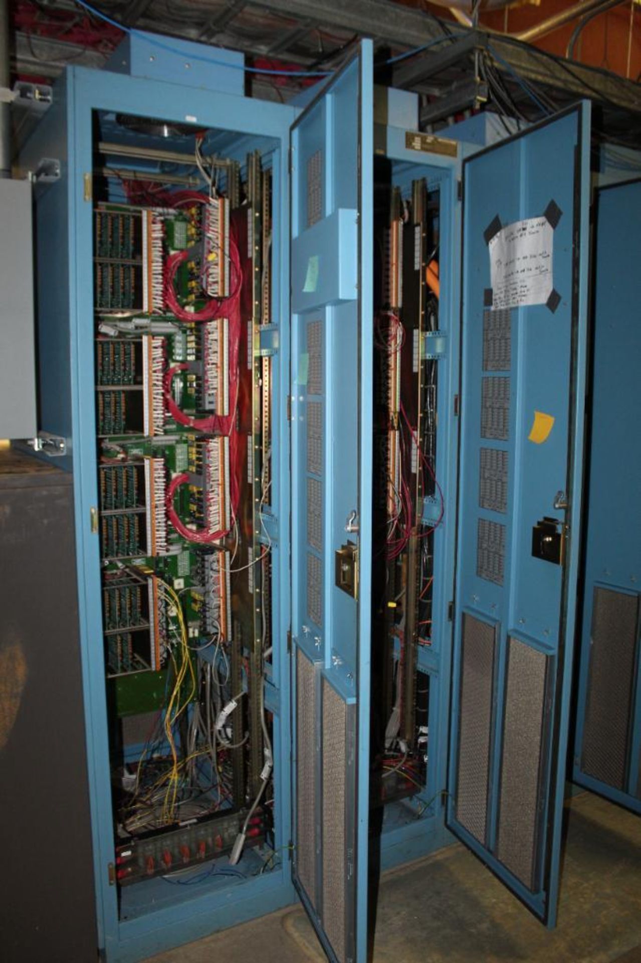 Rosemount Sytem 3 Model: 6000, S/N: 445, 115 Vac, 60 Hertz, Ac Amps:46 ...