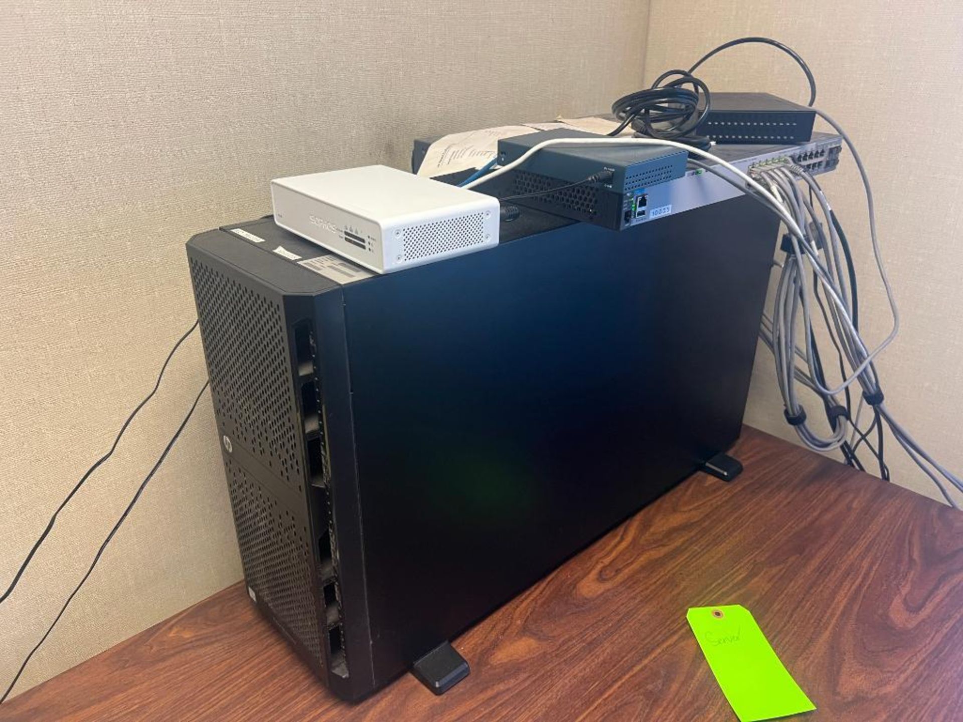 HP Proliant ML350 Gen 9 Server, Monitors, APC Back Units, Keyboards ...
