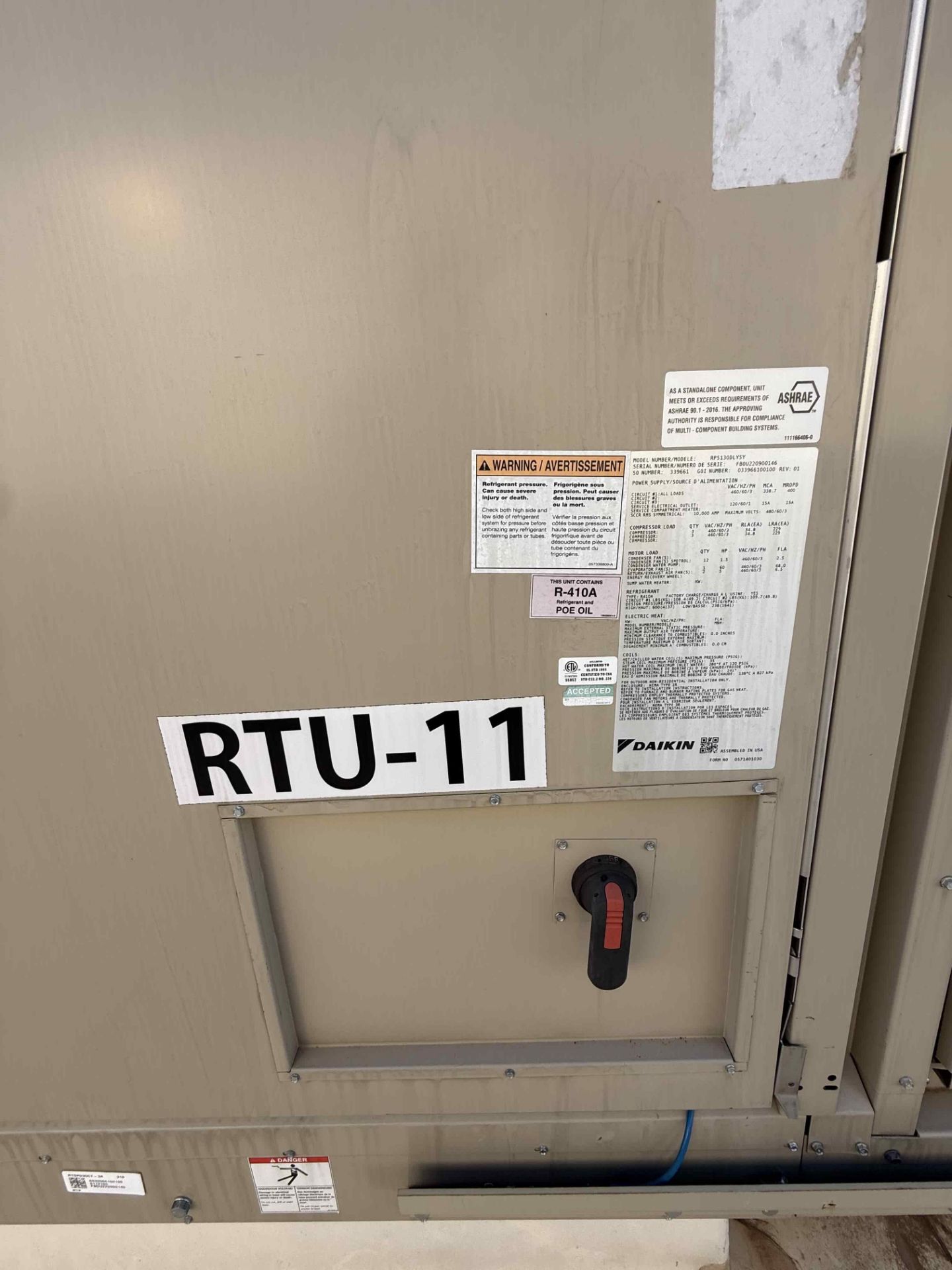 This listing is for RTU-11, a large-capacity commercial rooftop HVAC ...