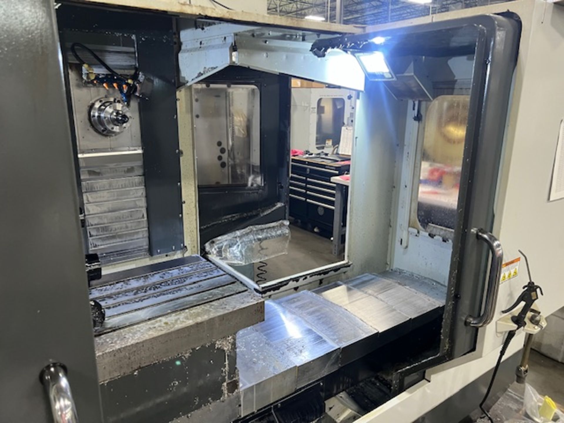 2010 HAAS ES-5 4-Axis CNC Horizontal Machining Center 8,100 RPM Inline ...