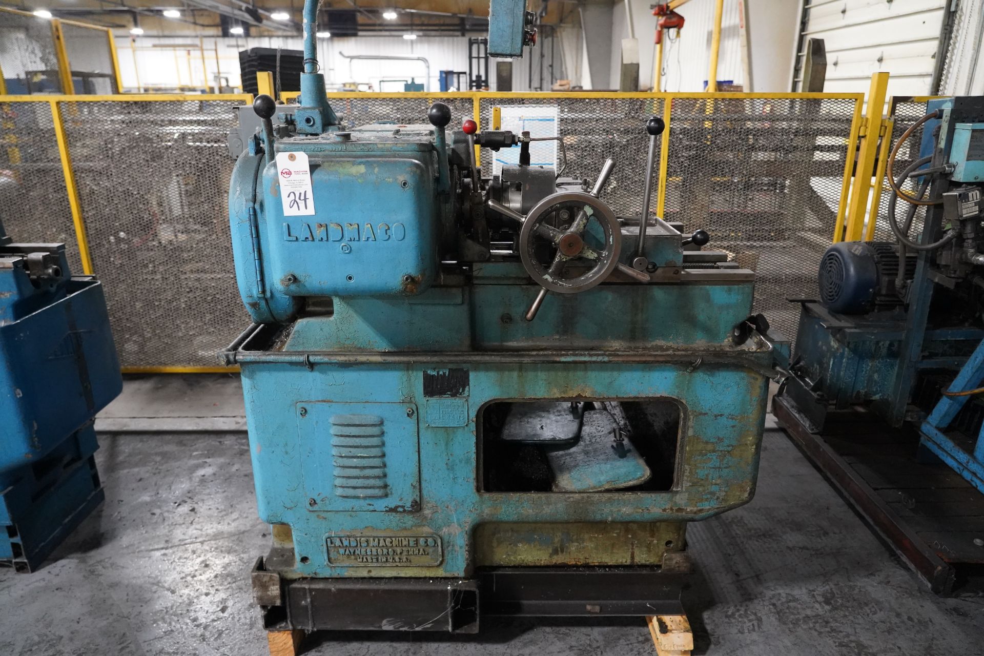LANDIS DOUBLE HEAD TUBE FACING MACHINE. SPINDLE SPEED 72 - 435 RPM